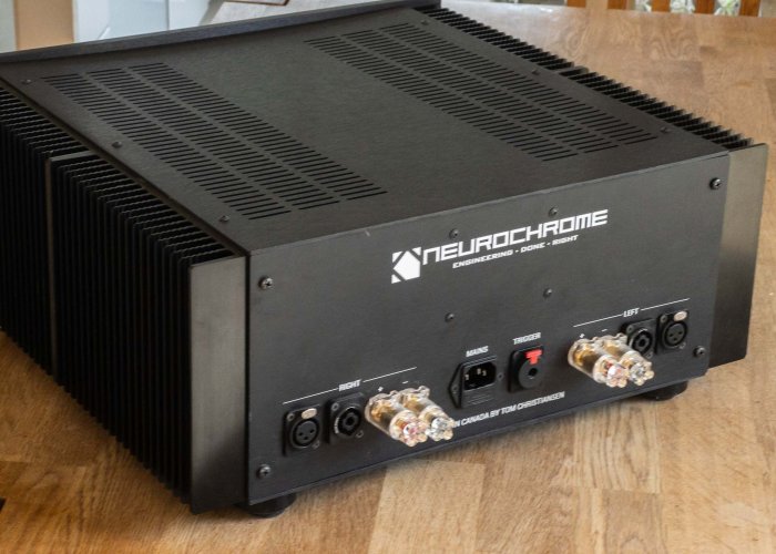 Closed: Neurochrome Modulus 686 Class A/B Dual Mono Power Amplifier ...