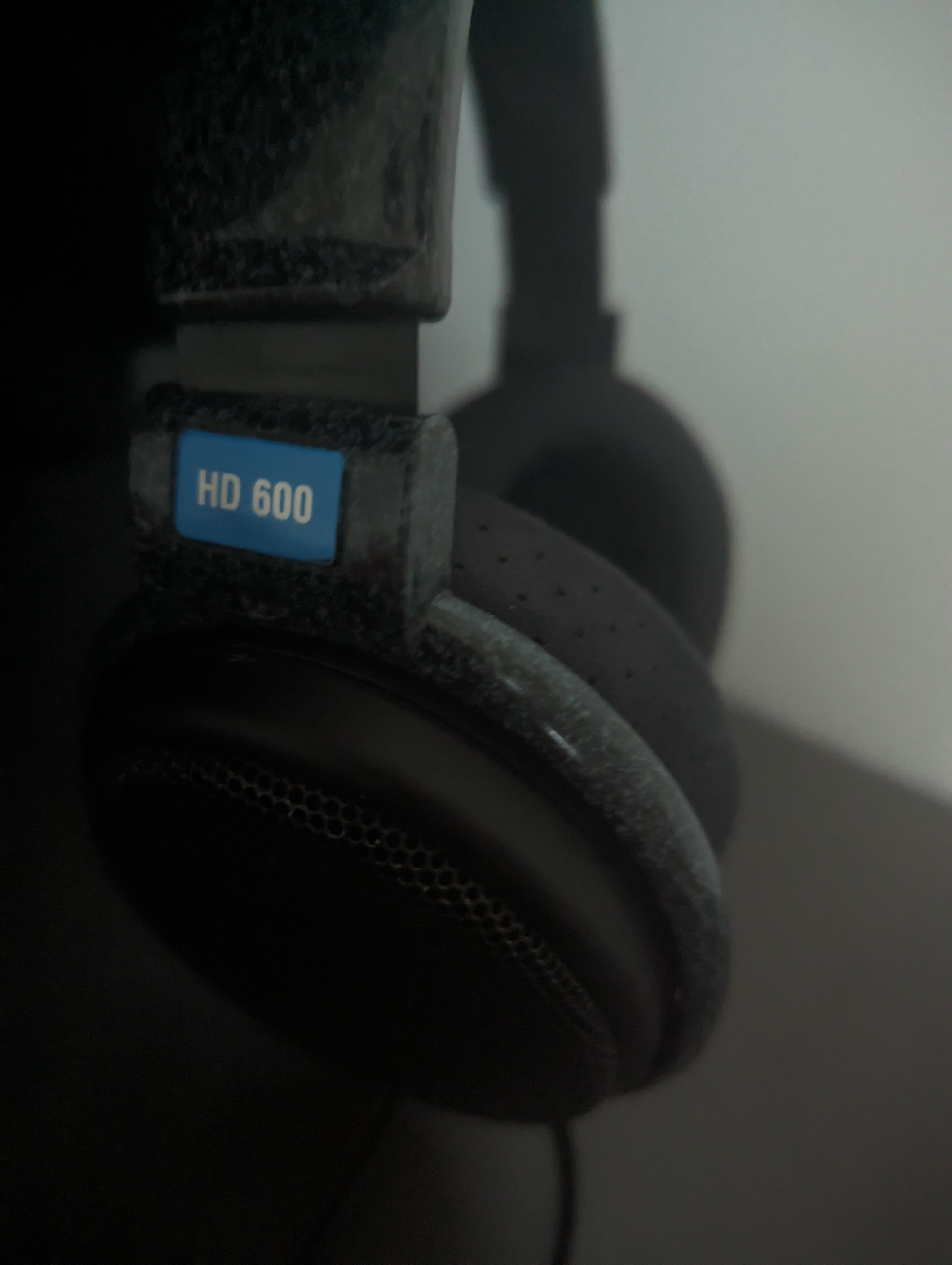 Sold: Sennheiser HD600 (Marble w/ Upgraded Pads) [Pending Sale ...