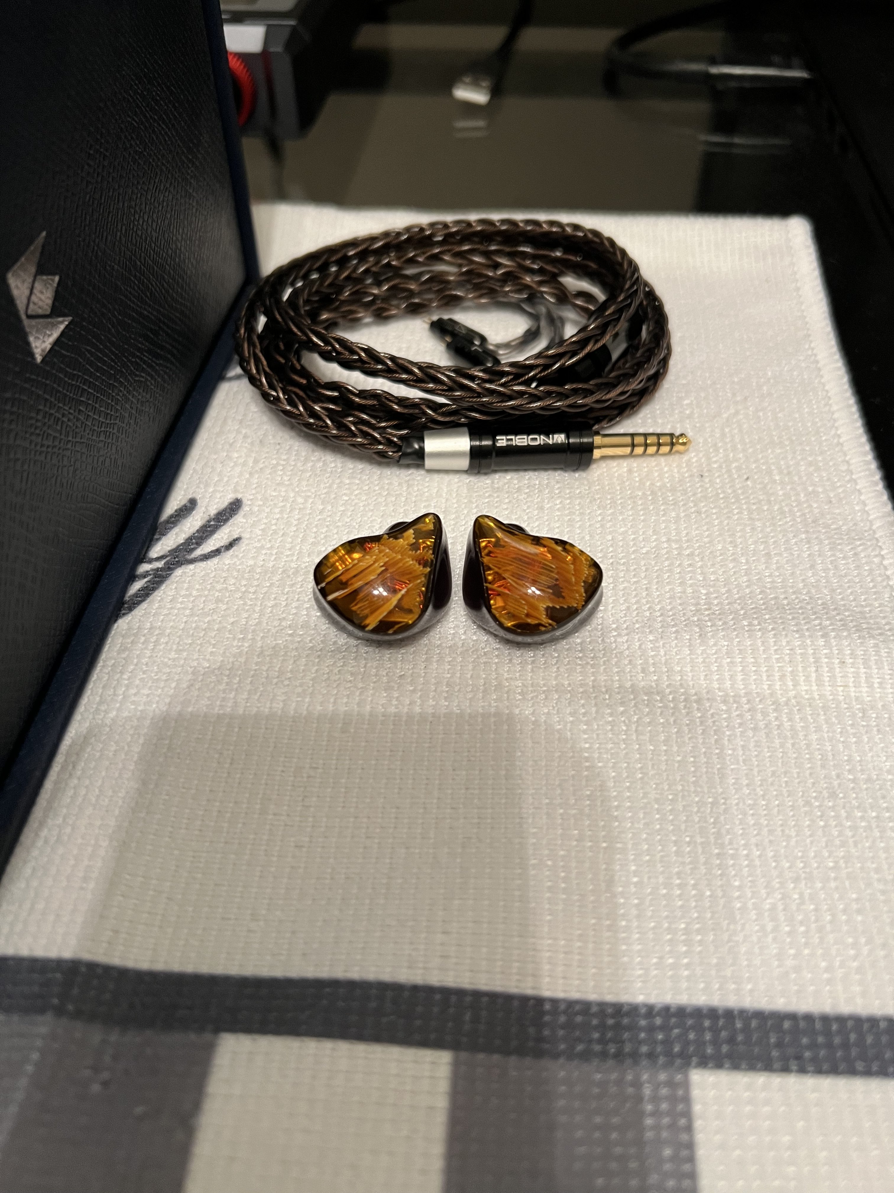 Sold: Noble Audio Spartacus in Excellent Condition | Headphone Reviews ...