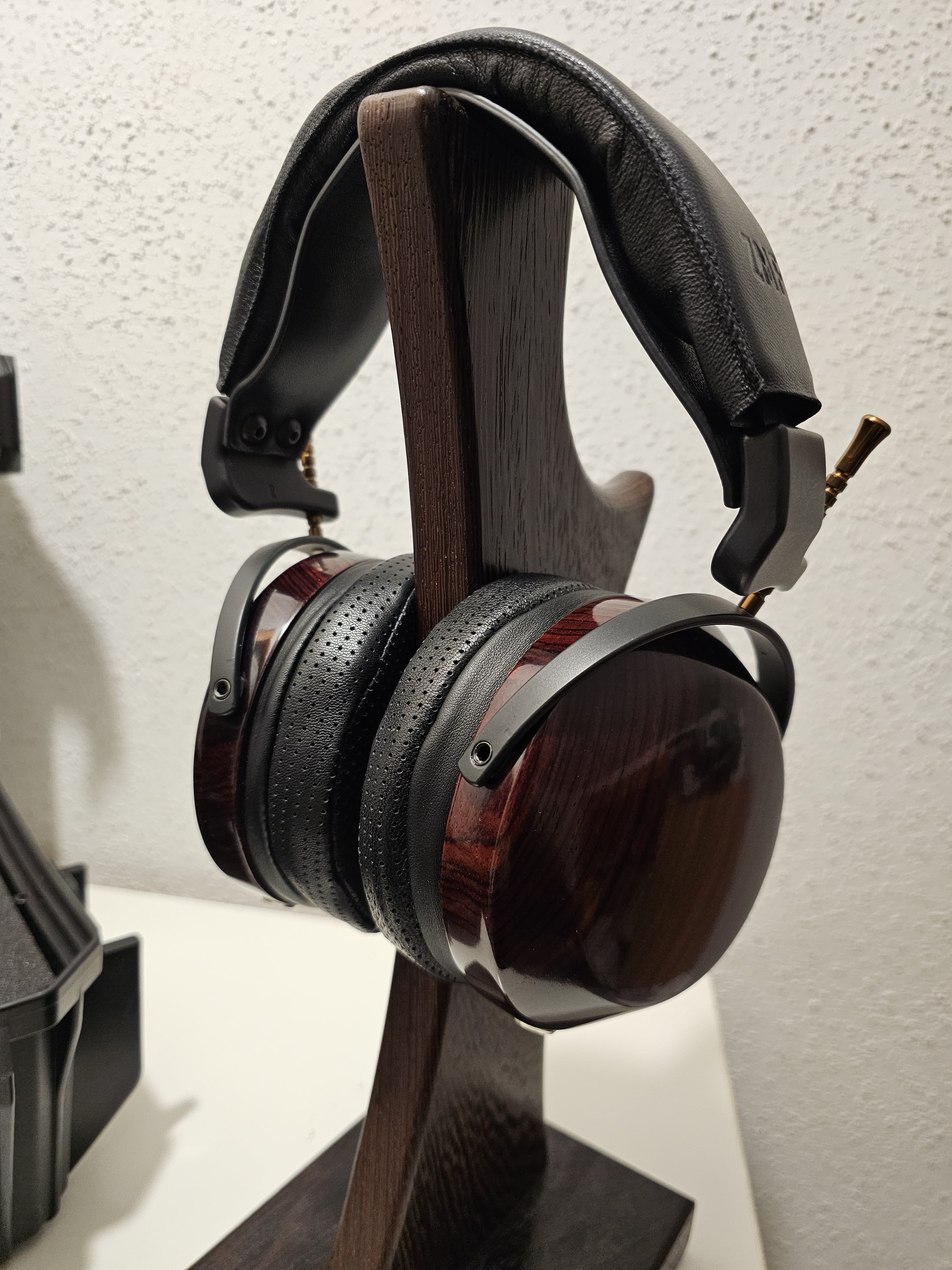 Sold: ZMF Atrium Closed Cocobolo Headphones LIMITED | Headphone Reviews ...