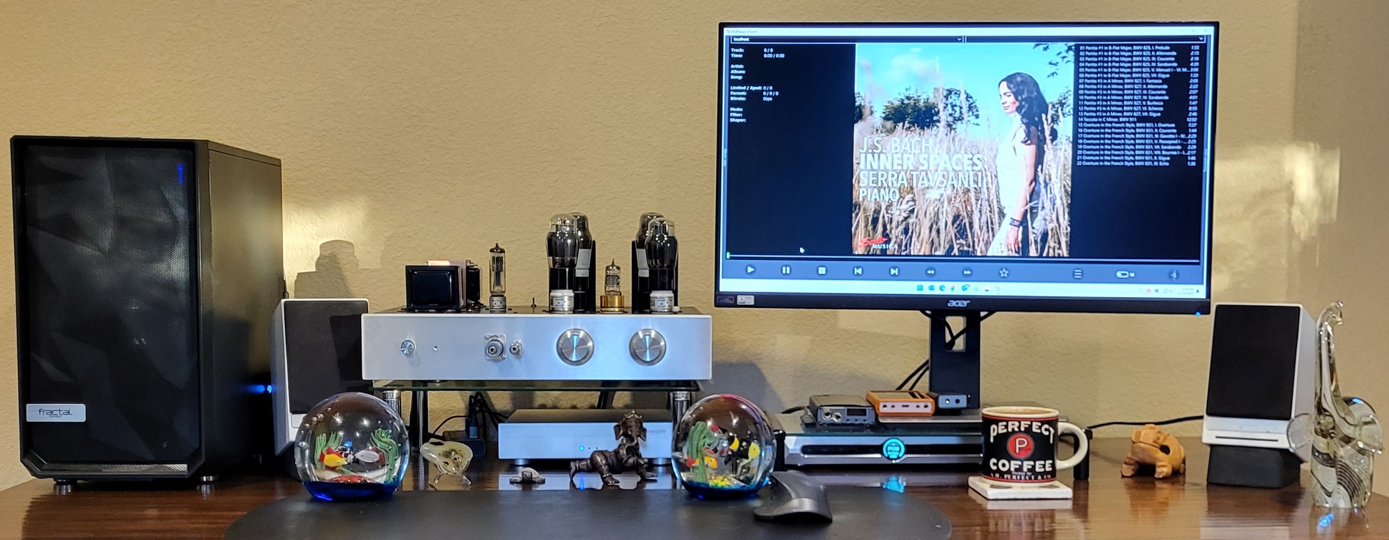 Show us your Head-Fi station at it's current state. No old pictures ...
