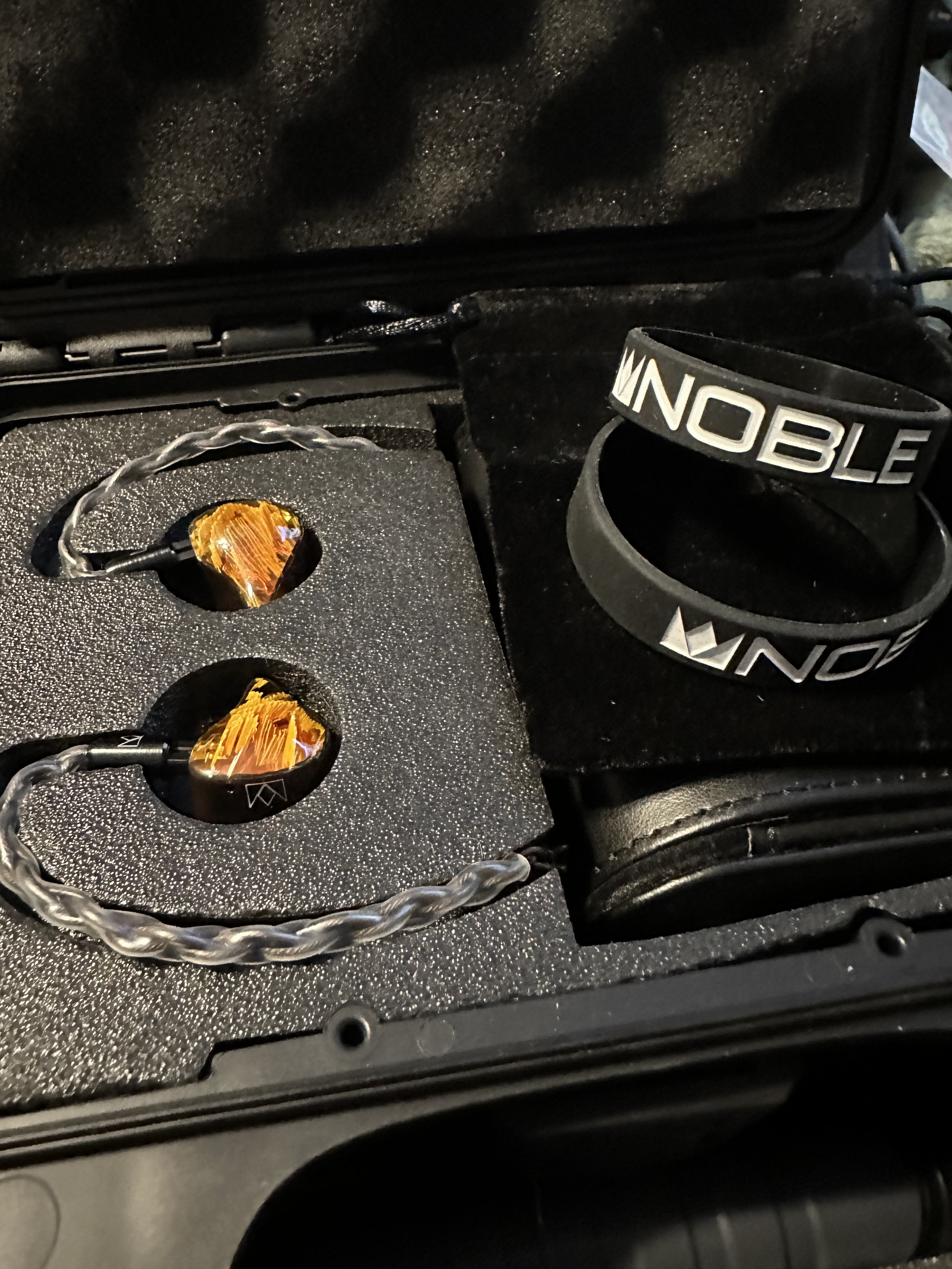 Sold: Noble Audio Spartacus + Moon Audio Bronze Dragon 4.4 | Headphone ...