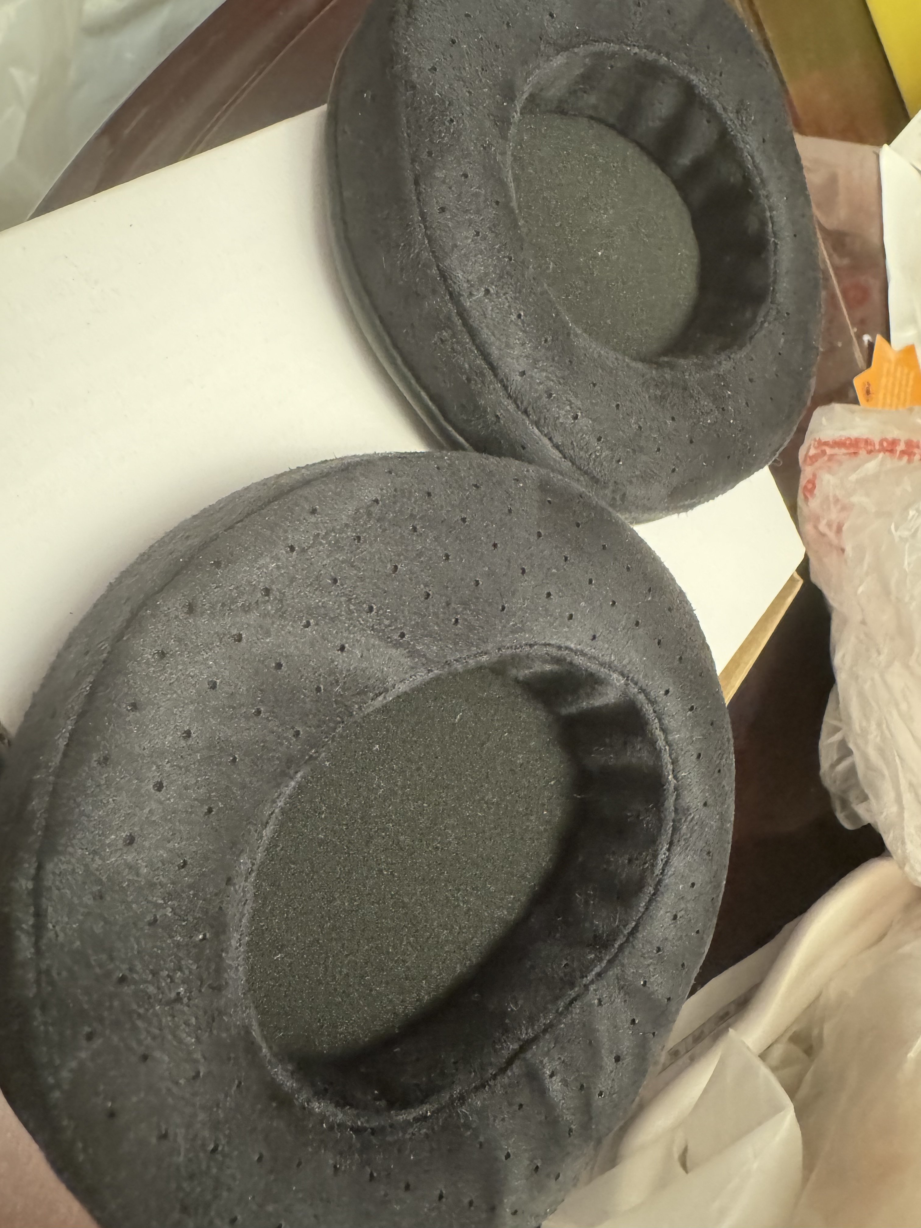 Sold: ZMF Case + 4 sets of pads | Headphone Reviews and Discussion ...