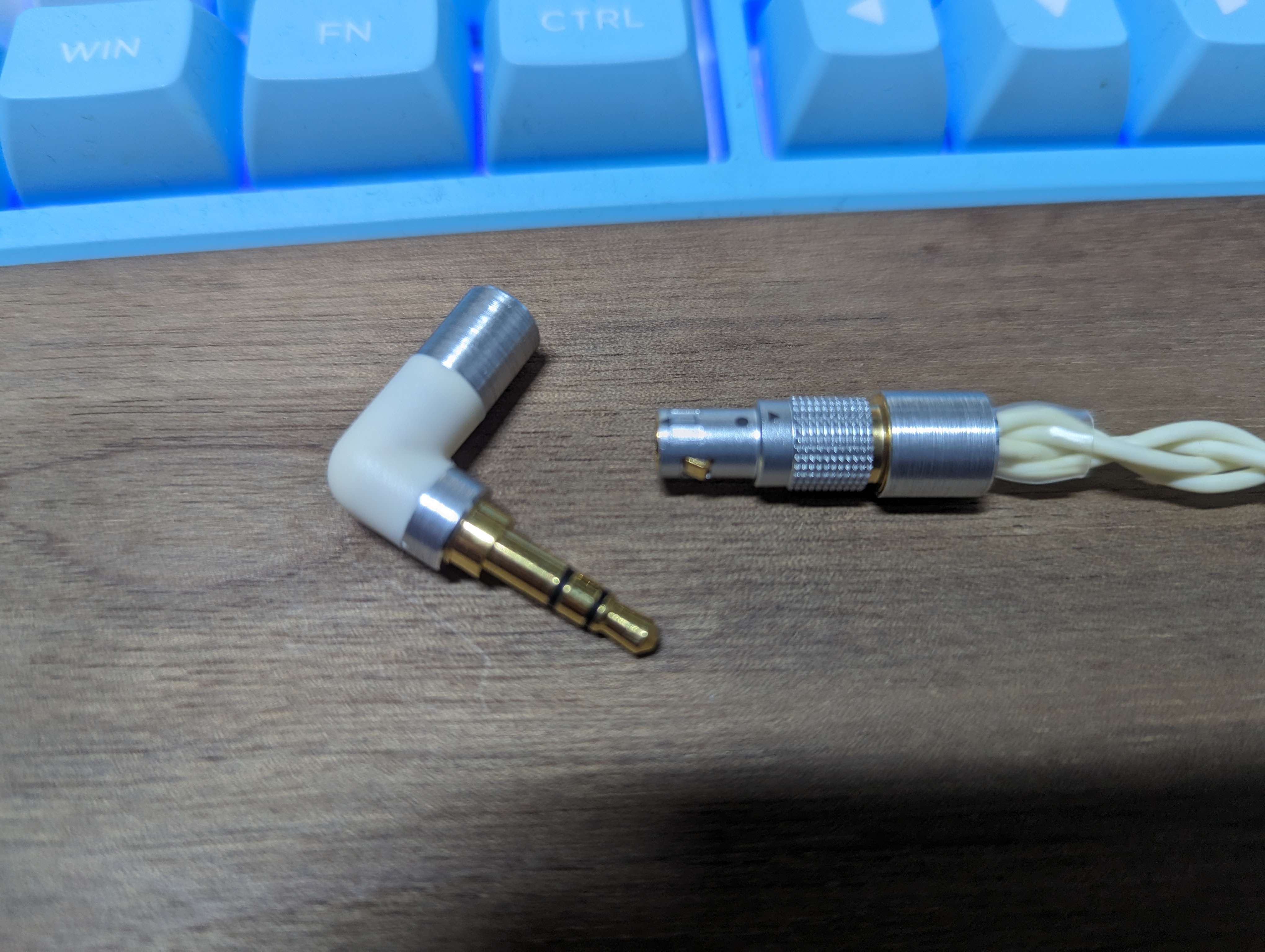 Low end. Cheap. Generic. Otherwise bang for buck cable thread ...