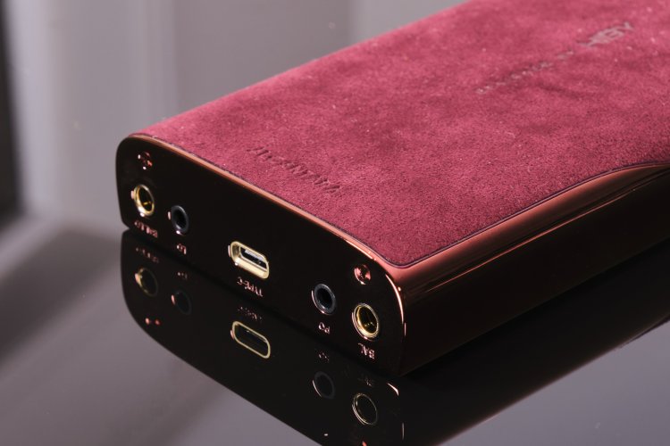 Pictures of Your Portable Rig (part XVI) | Page 2457 | Headphone ...