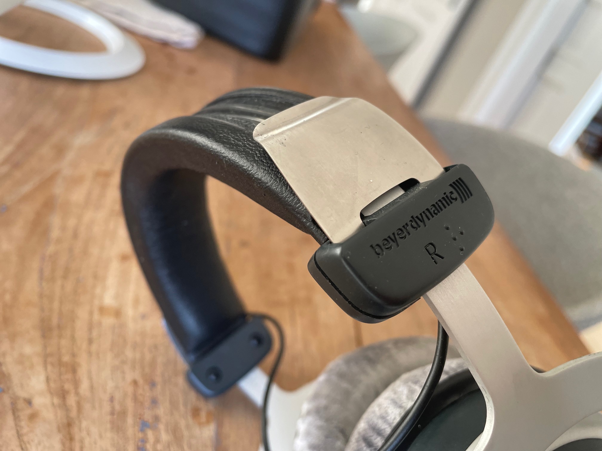 Closed: Beyerdynamic DT770 "Premium" 250 Ohms closed 3.5mm and 6.5mm ...