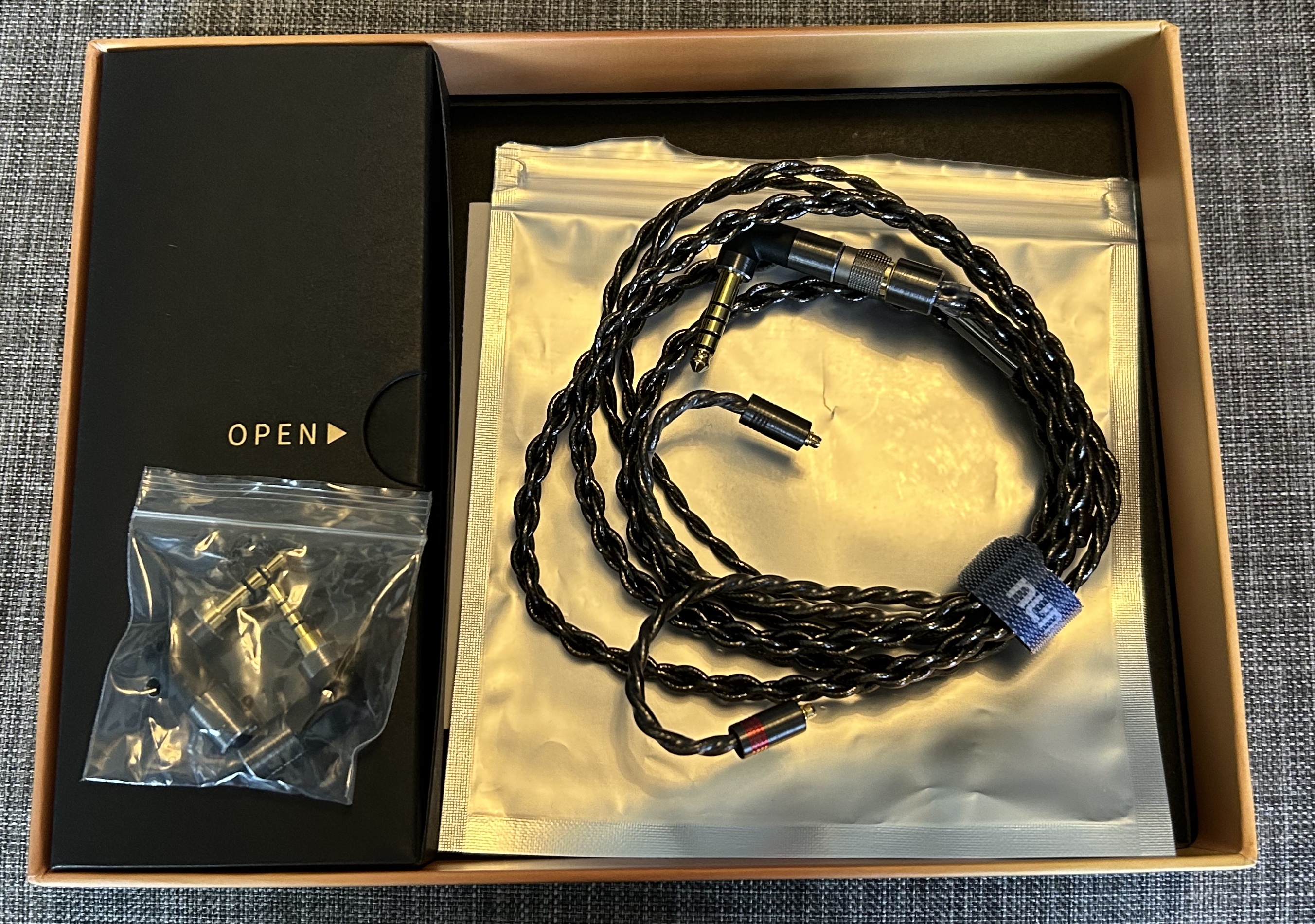 Closed: Final PD: Dunu Hulk Mini IEM Cable - MMCX | Headphone Reviews ...
