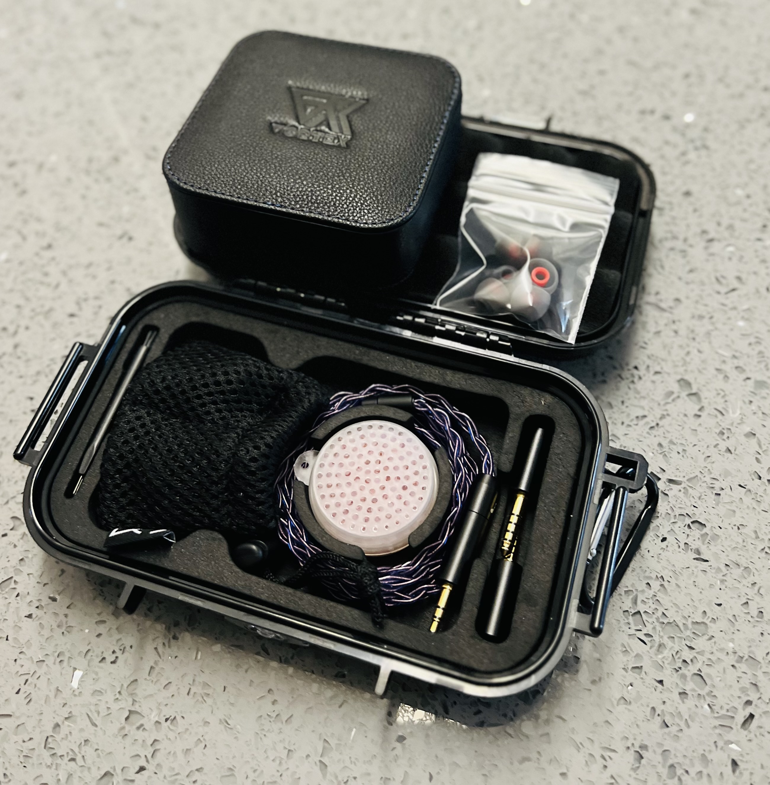 Sold: FatFreq Maestro SE + Vortex Seraphina | Headphone Reviews and ...