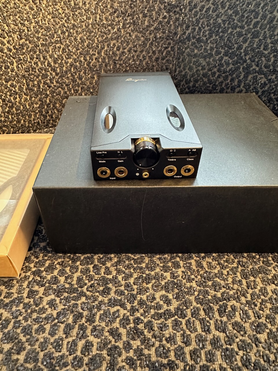 Sold: Cayin C9 Dual Nutube, Fully discrete Fully Balanced Class A/AB Portable Headphone ...