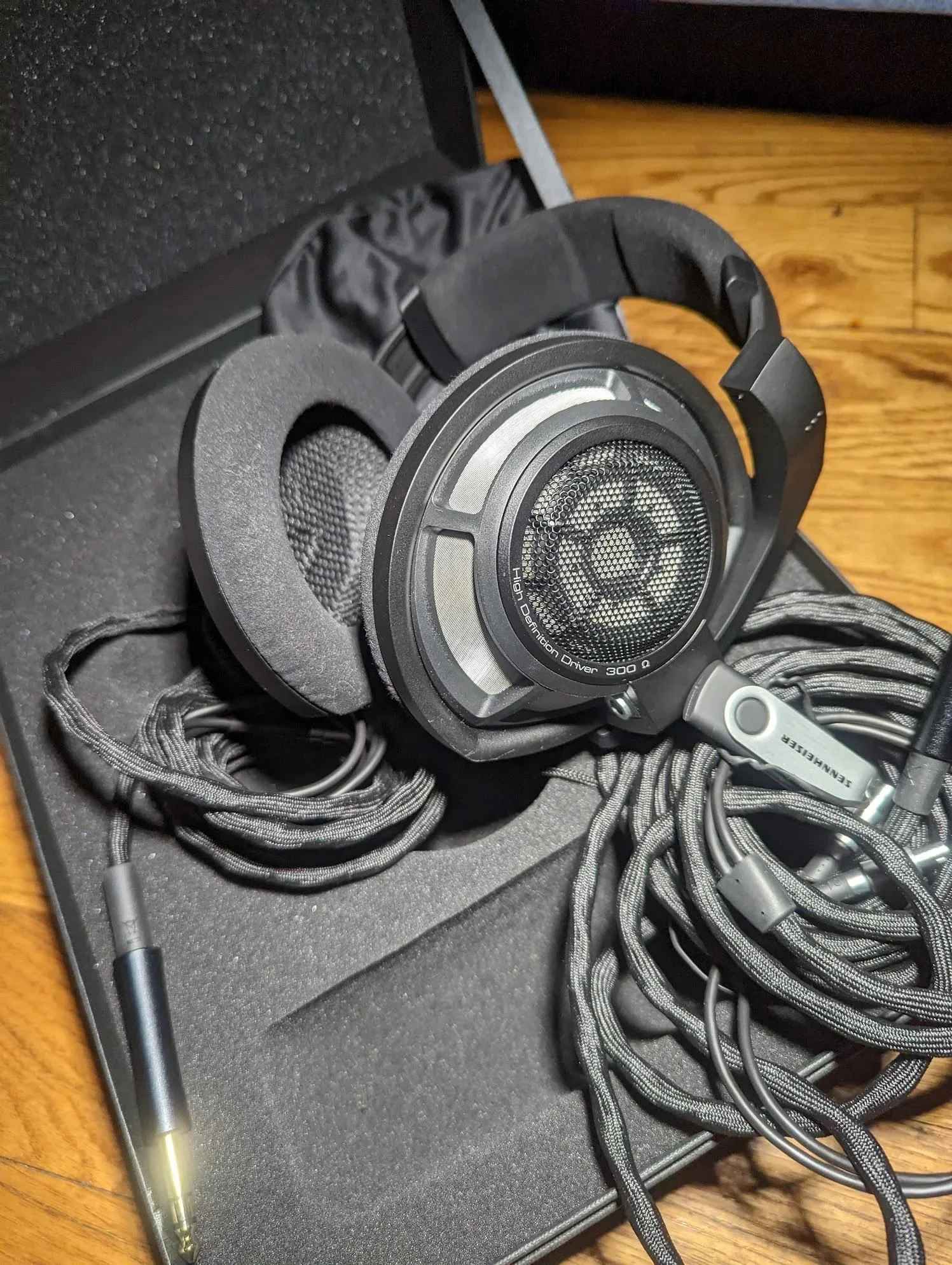 Closed: sennheiser hd800s (open box) (w/ lots of extras) | Headphone ...