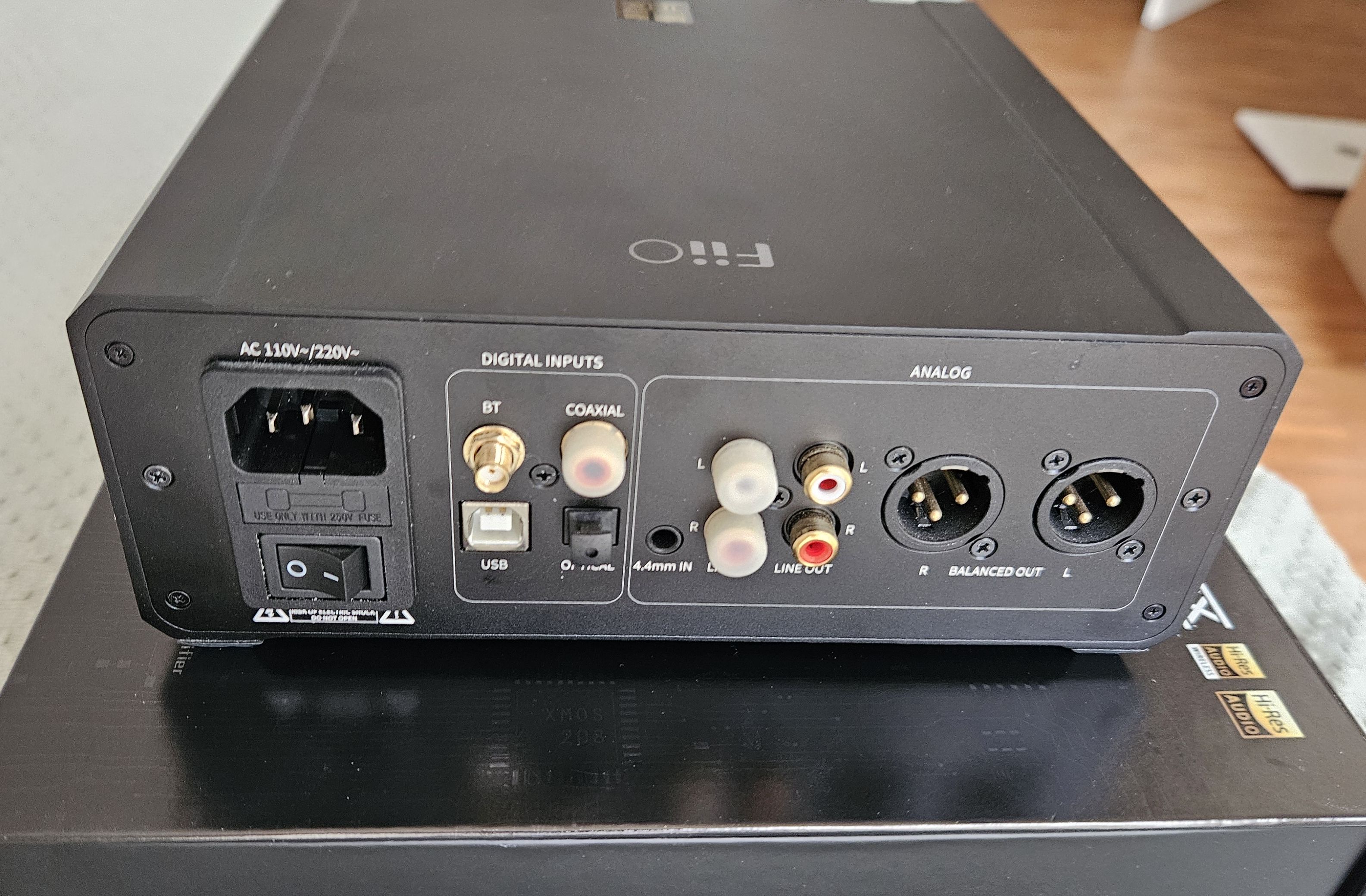 Closed: Fiio K9 pro - AK4499 - with stand | Headphone Reviews and ...