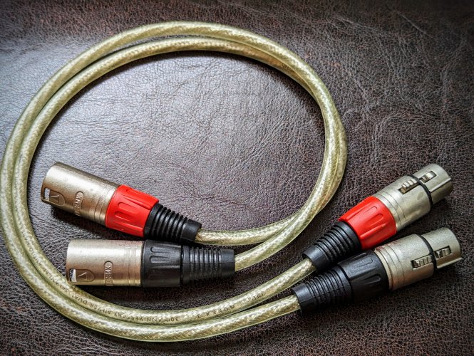 Sold: QED Qunex 3 Silver Dual Balanced XLR Interconnect Cables 0.6m ...