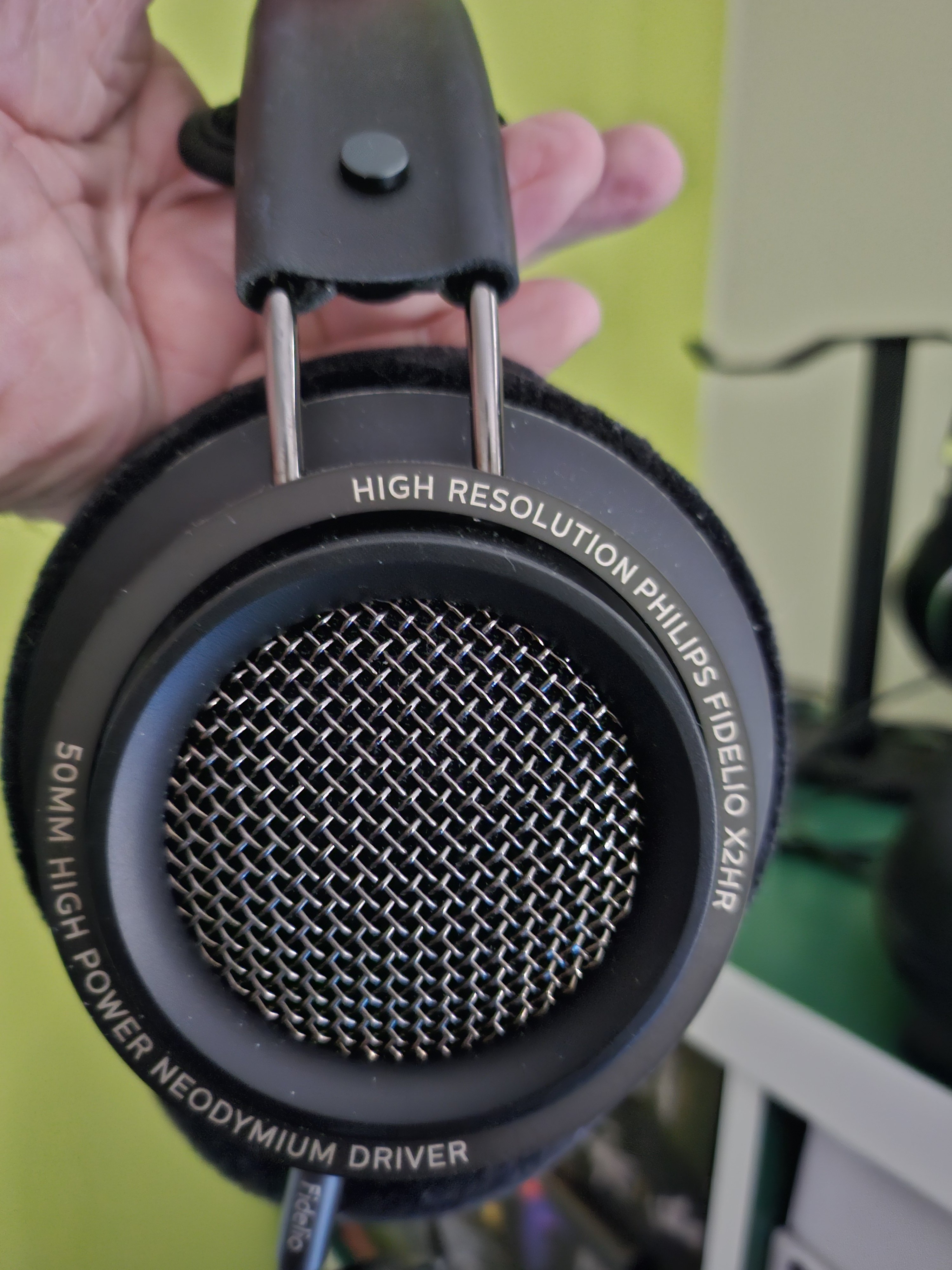 Closed: Philips Fidelio X2 Headphones | Headphone Reviews and ...