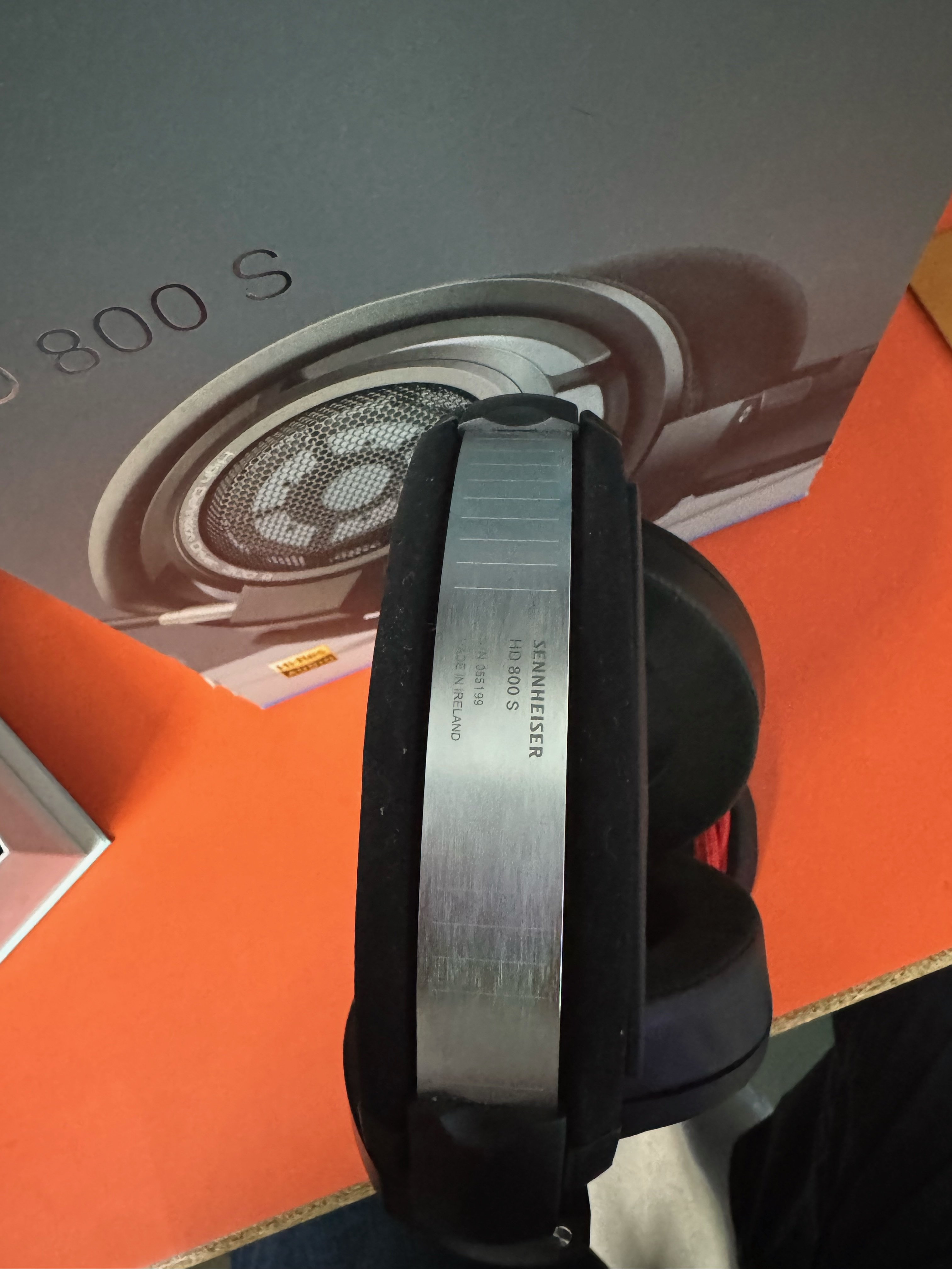 Closed: Sennheiser HD800S *Free Headphone Stand* | Headphone Reviews ...