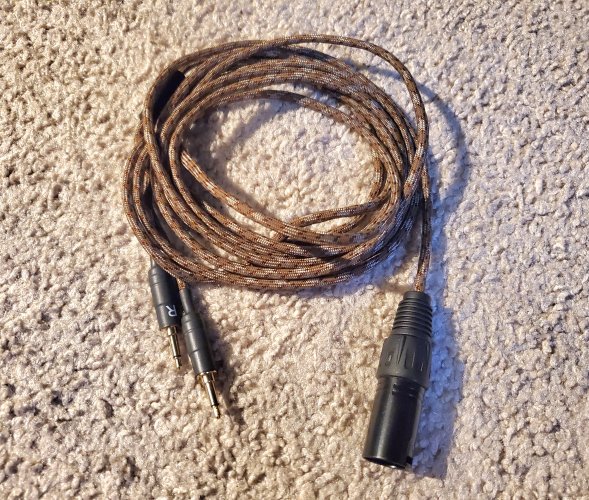 Sold: Hart Audio Cable - 3.5mm connectors to 4-pin XLR - 10 feet ...