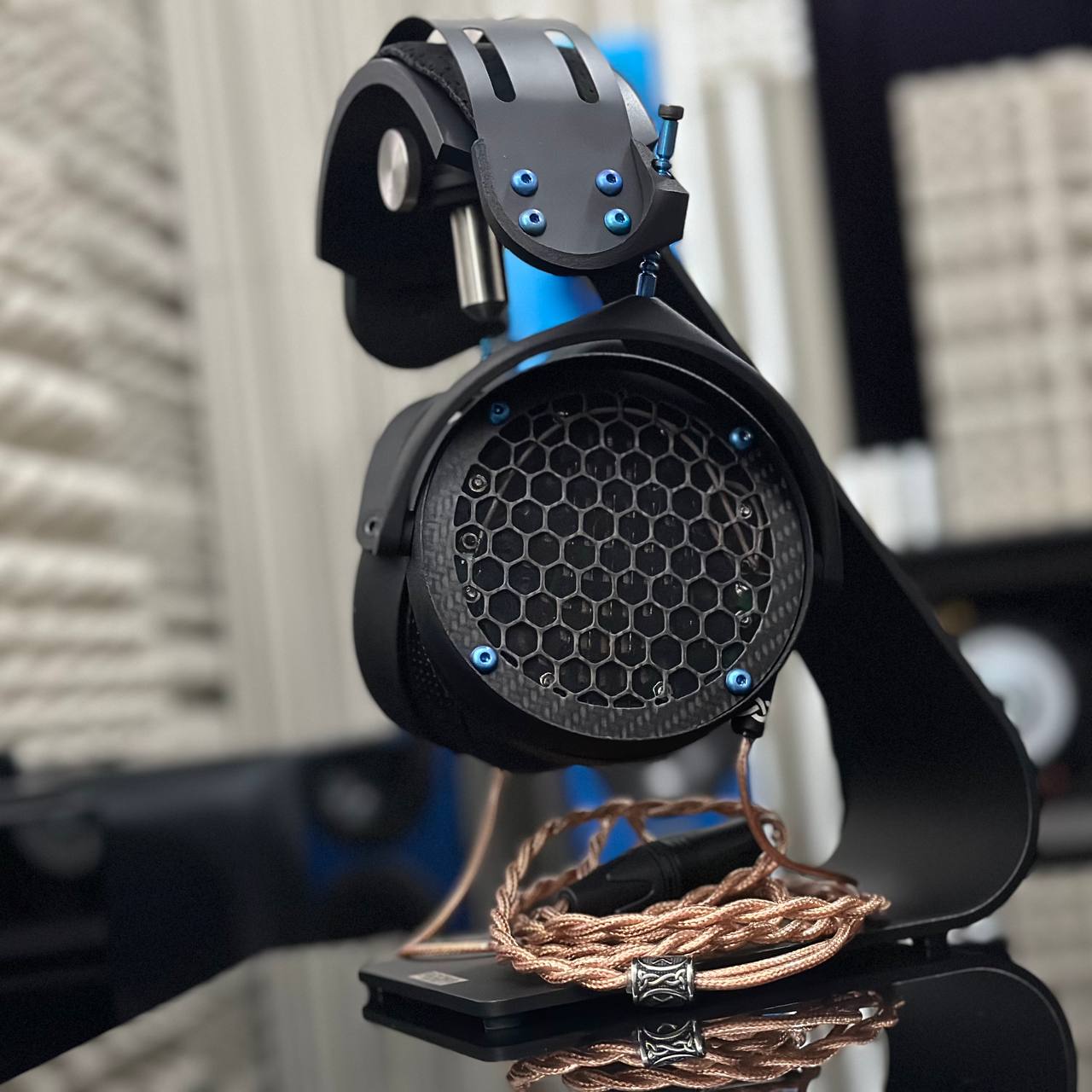 Mod House Audio Tungsten - Planar Magnetic Headphones - Impressions and ...