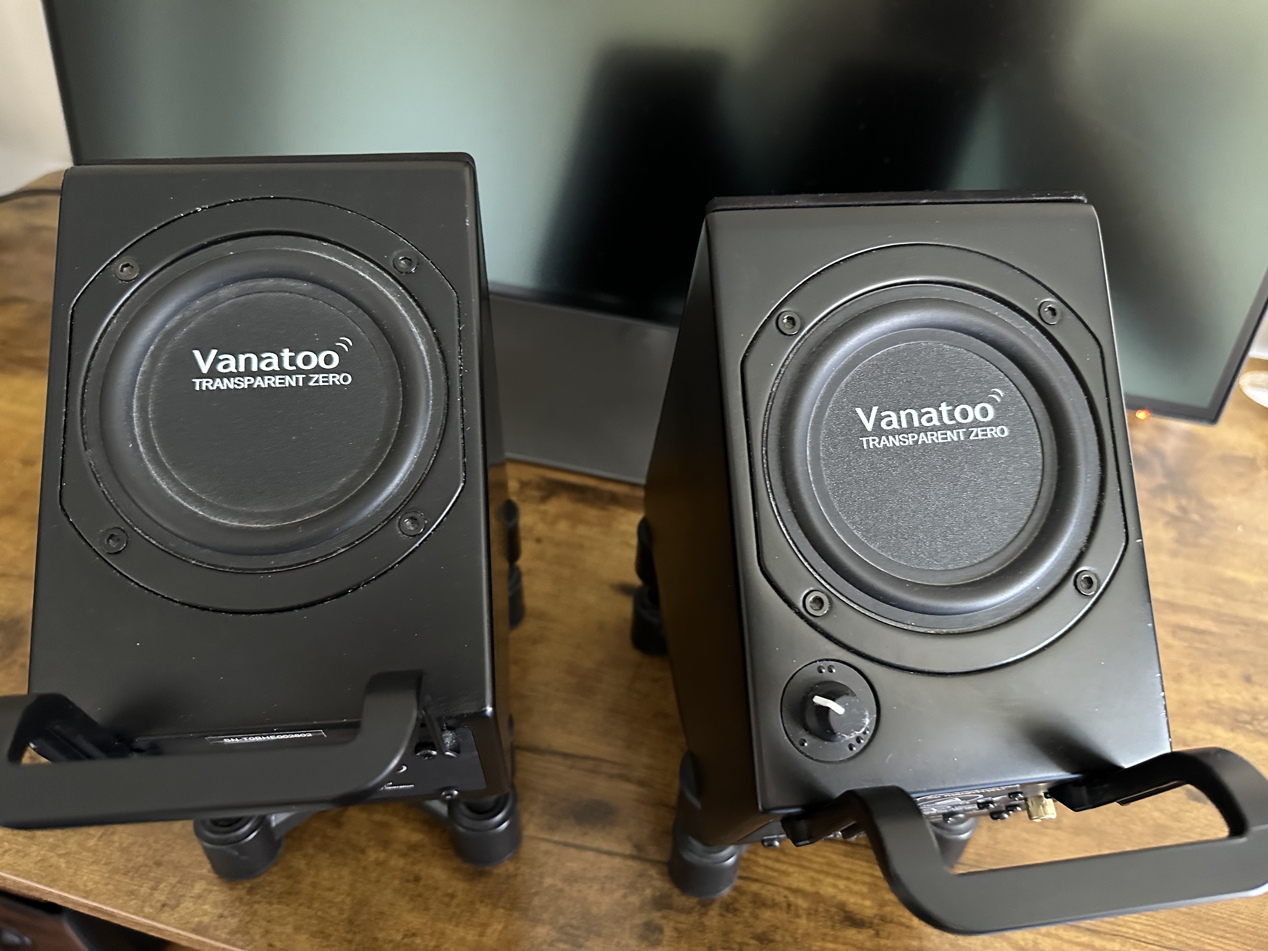 Sold: Vanatoo T0 Speakers with IsoAcoustics stands. | Headphone Reviews ...