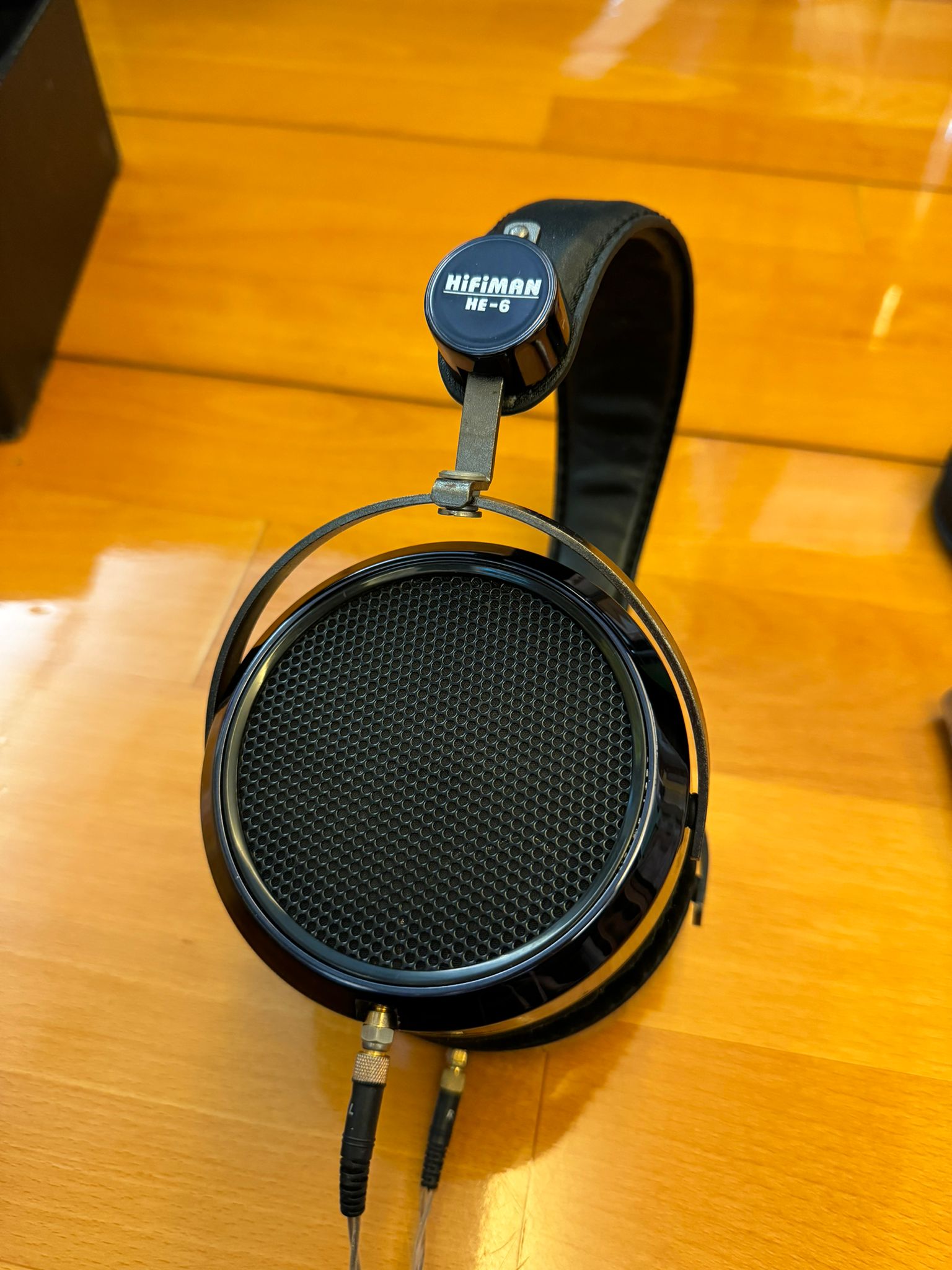 Sold: Hifiman HE6 OG 6 screws | Headphone Reviews and Discussion - Head ...