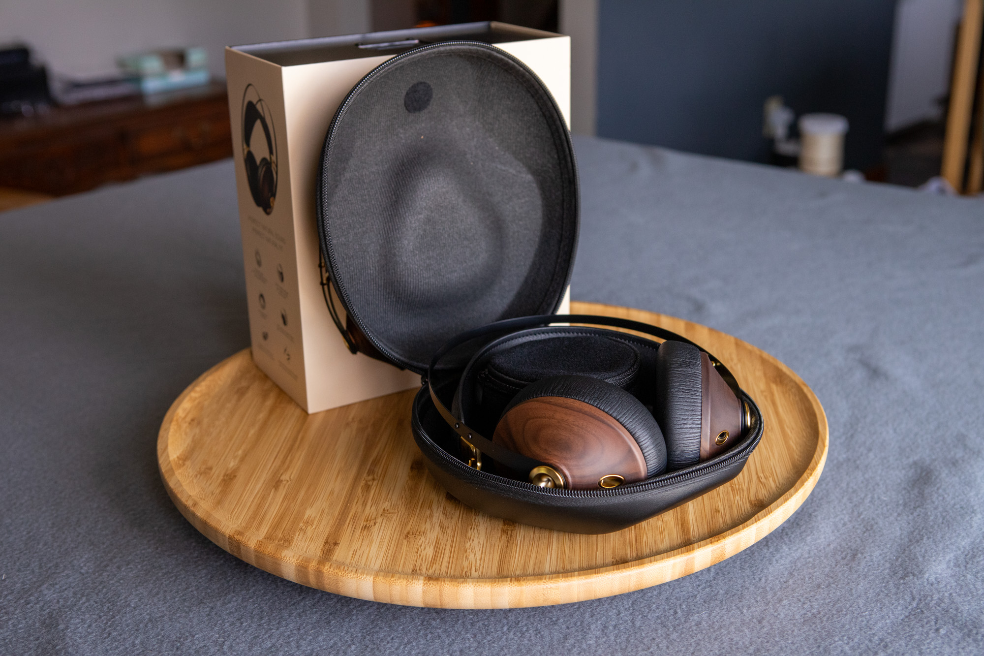 Sold: Meze 99 Classics Walnut/Gold with all accessories and extra pads ...