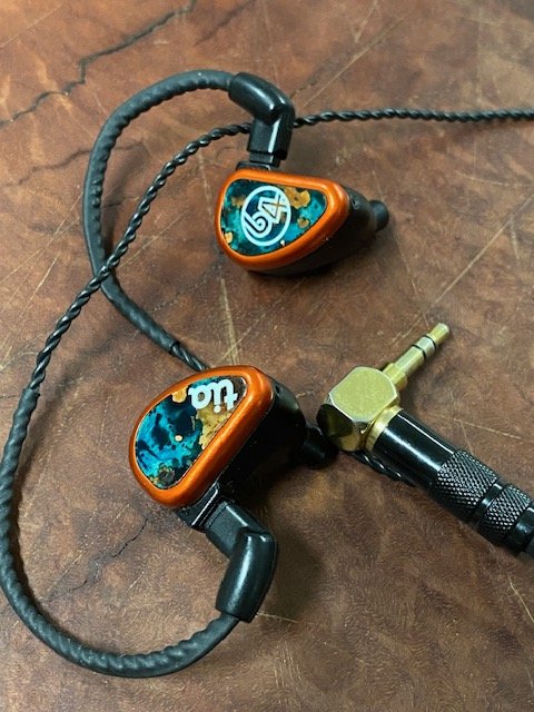 Closed: 64 Audio Tia Fourte universal fit earphone iem 3.5mm ...