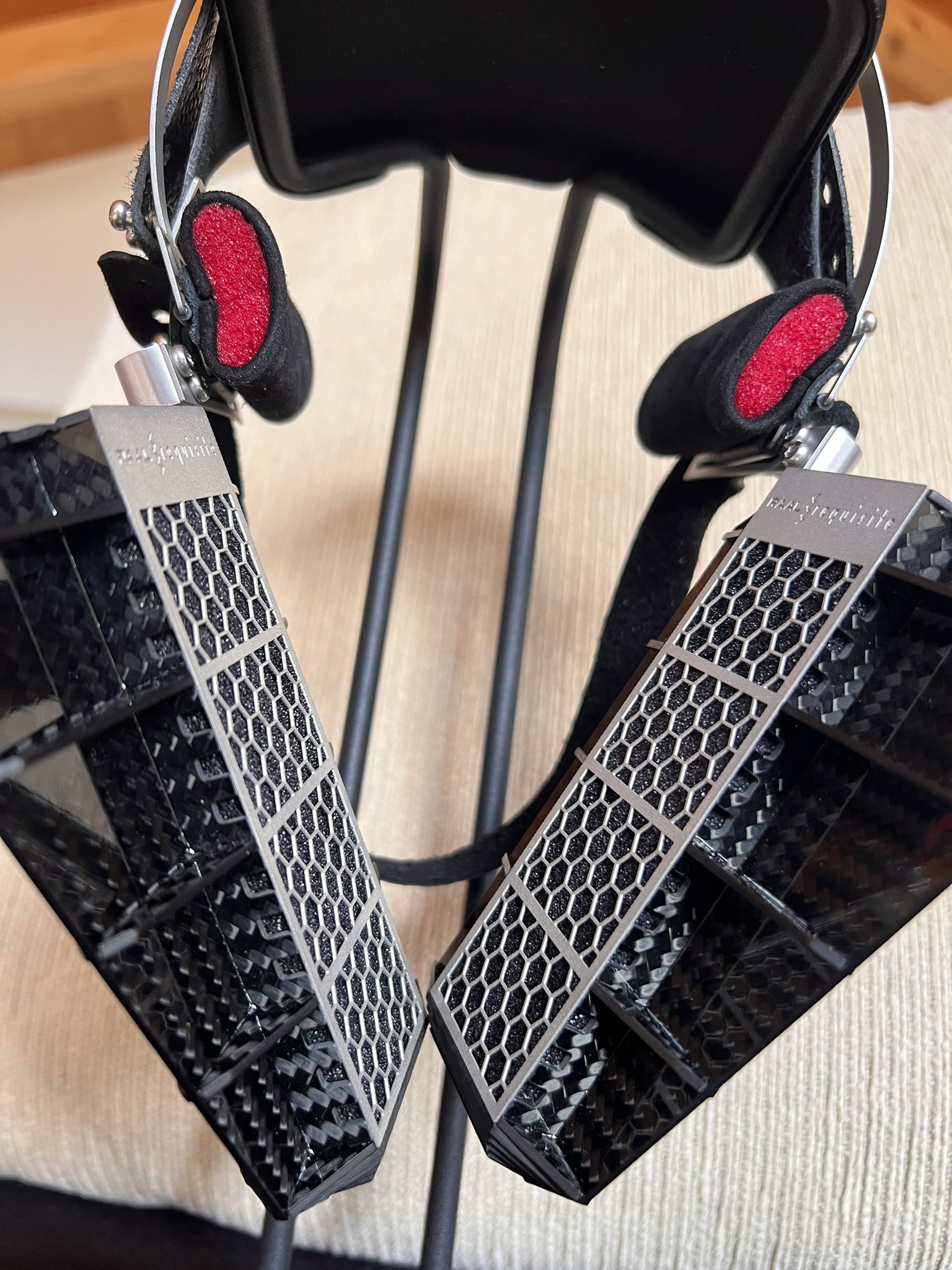Sold: Raal SR1b with TI-1b mint | Headphone Reviews and Discussion ...