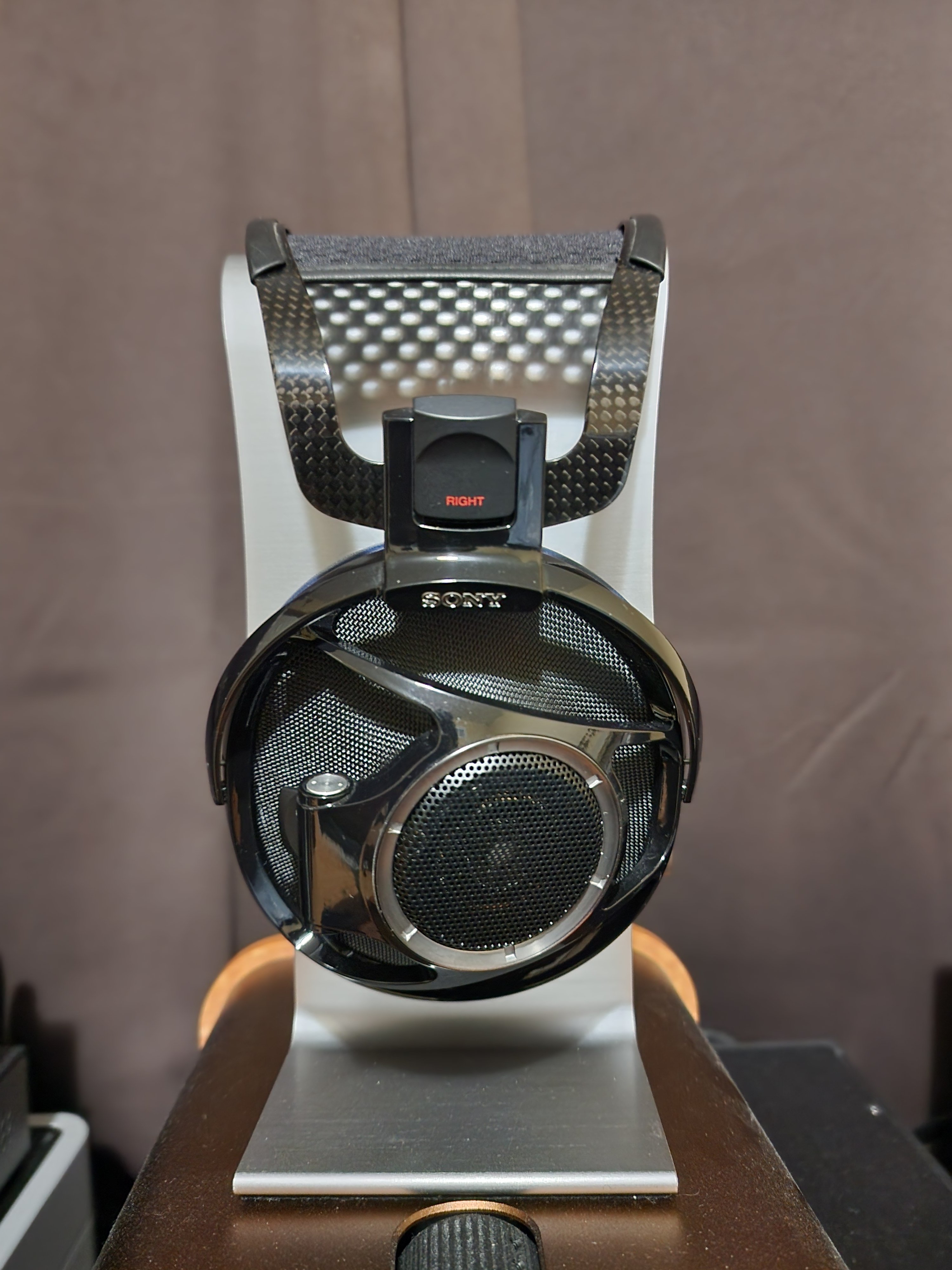 Sold: Sony Qualia 010 with extra cables | Headphone Reviews and ...