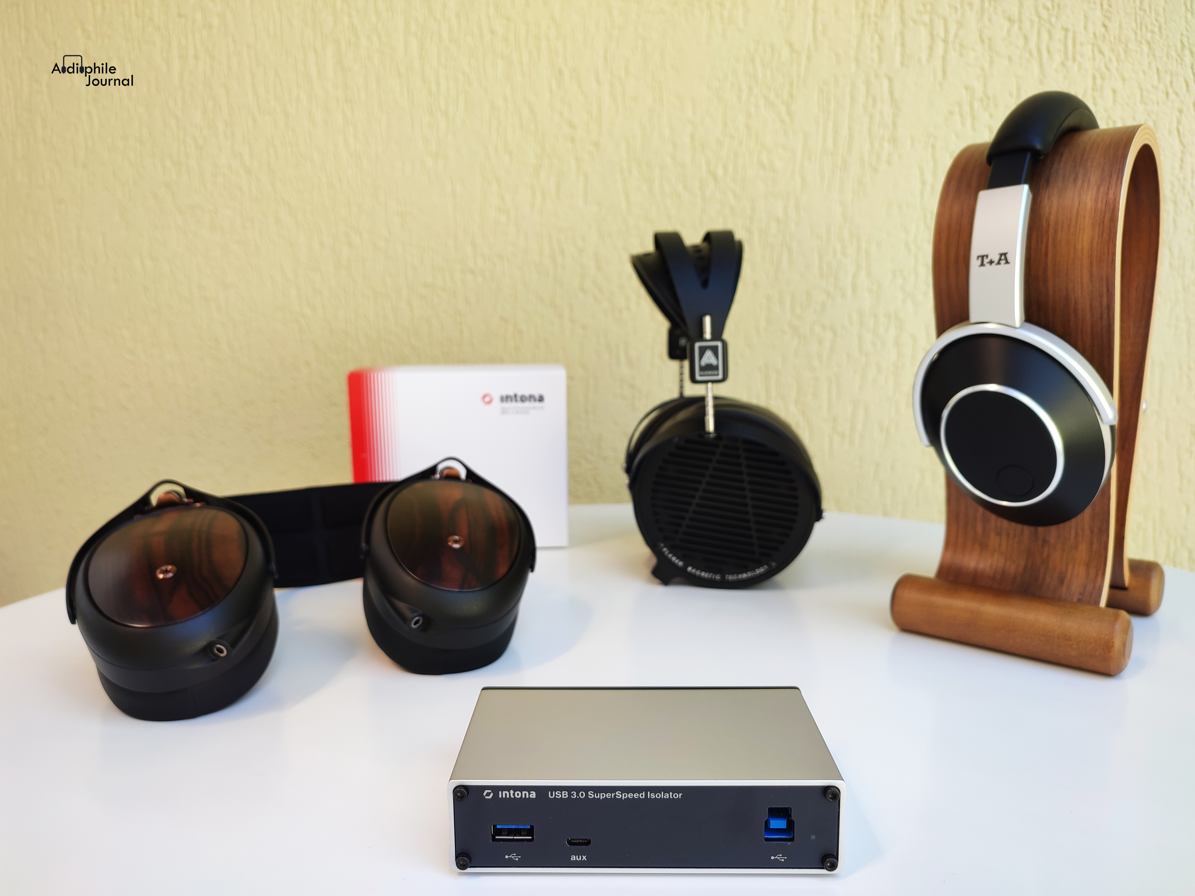 Intona 7055-C USB 3.0 SuperSpeed Isolator | Headphone Reviews and ...