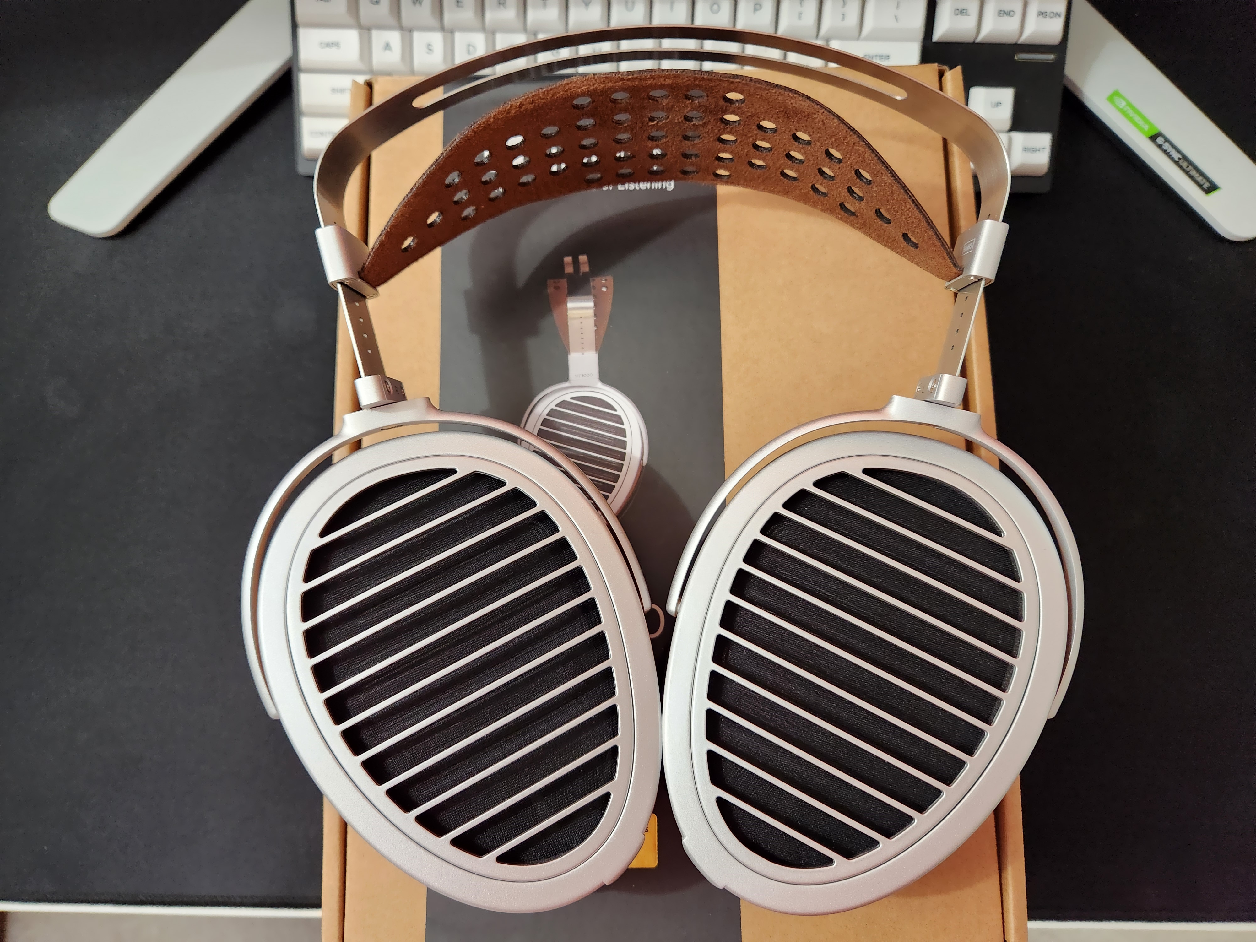 Sold: Hifiman HE1000 v2 Stealth Headphones [SOLD] | Headphone Reviews ...