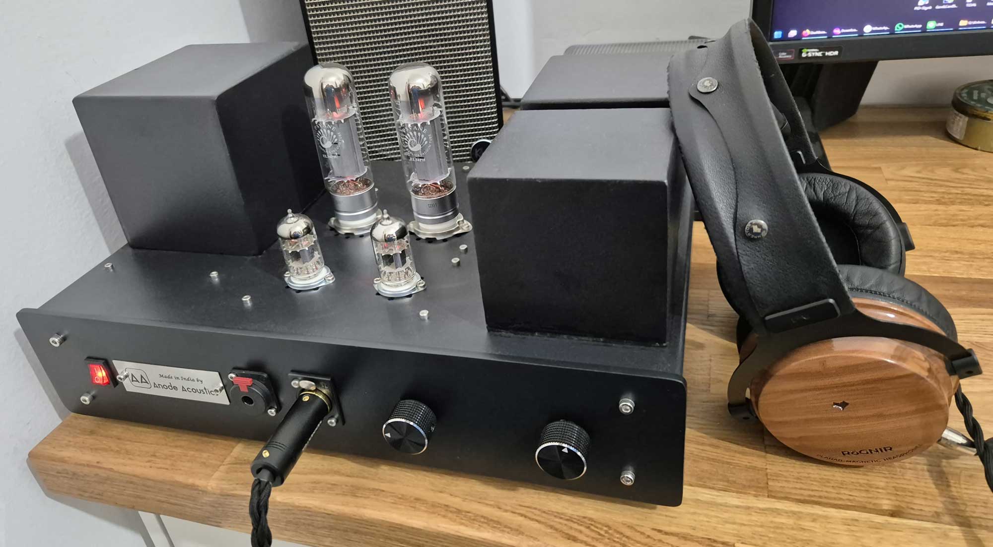 Anode Acoustics - Tube Headphones Amplifier #5 EL34\12AX7 - Gallery ...