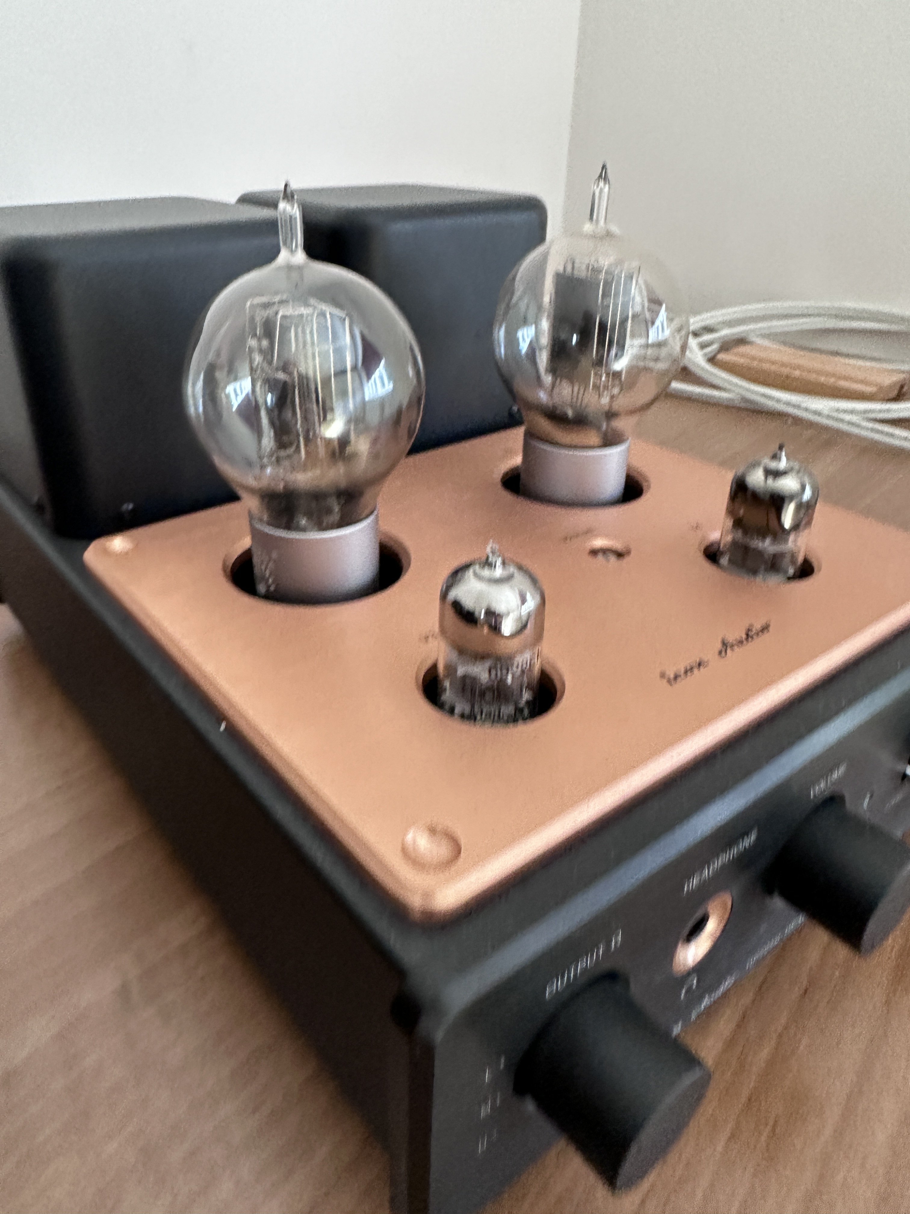 Closed: Icon Audio HP205D Headphone Amplifier | Headphone Reviews and ...