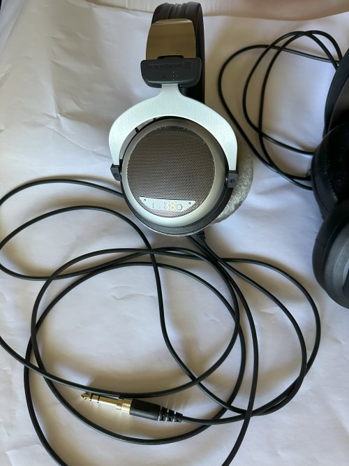 Sold: SOLD - Bargain Basement 7 Used Headphones - Beyerdynamic 880 (x2 ...