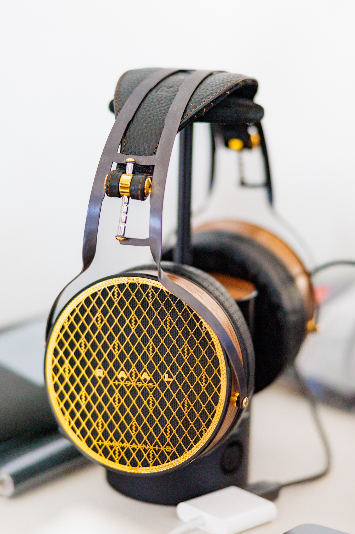 THE WATERCOOLER HEADPHONE EDITION – Headphones, Amps, DACs, and desktop ...