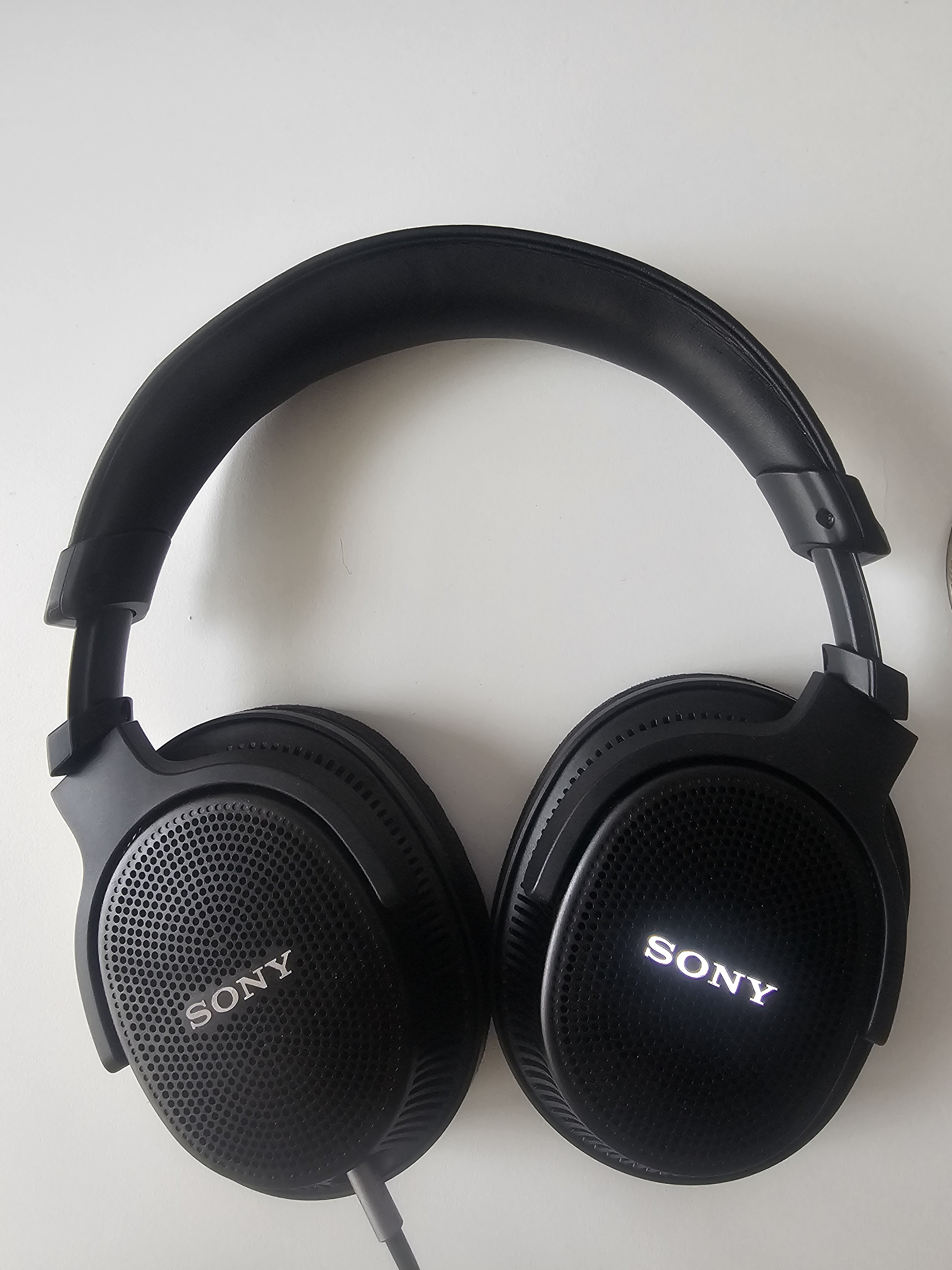 Sold: Sony MV1 + 4.4mm Balanced cable | Headphone Reviews and ...