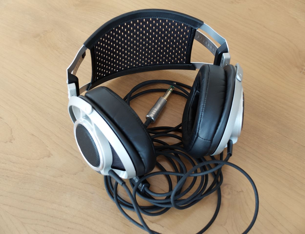 Sold: Sony MDR-SA5000 | Headphone Reviews and Discussion - Head-Fi.org