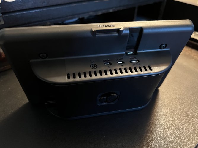 Closed: Raspberry Pi Official Touchscreen Streamer | Headphone Reviews ...