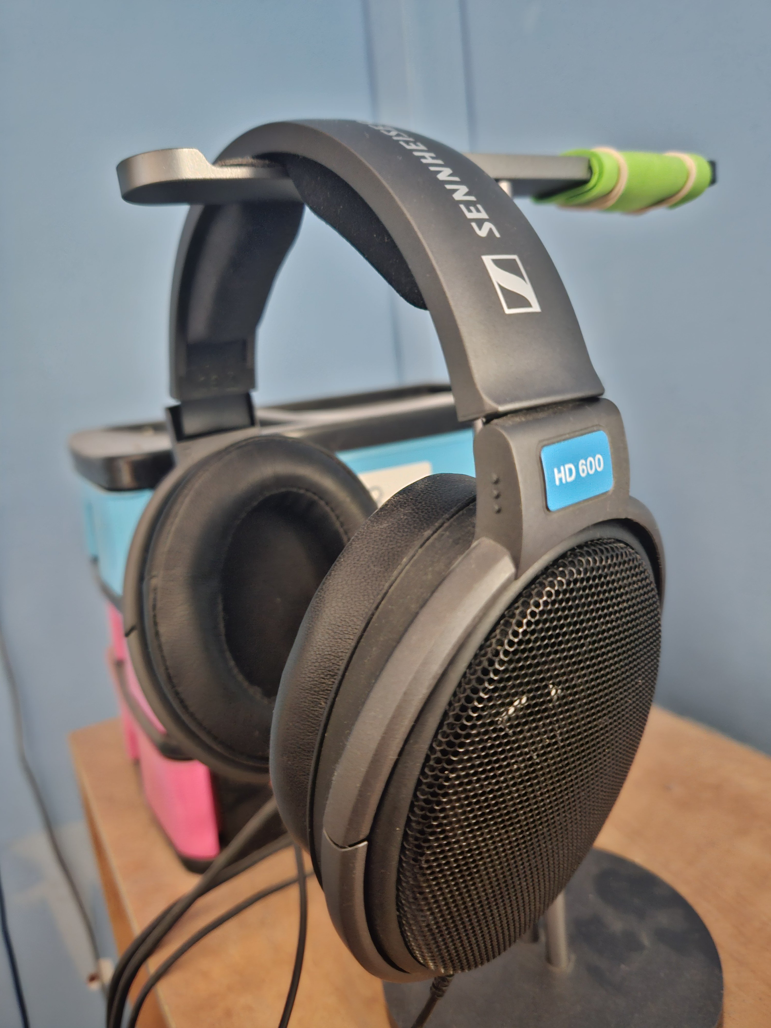 Closed: Sennheiser HD600 + ZMF HD6xx+ Sub Pads Lambskin | Headphone ...