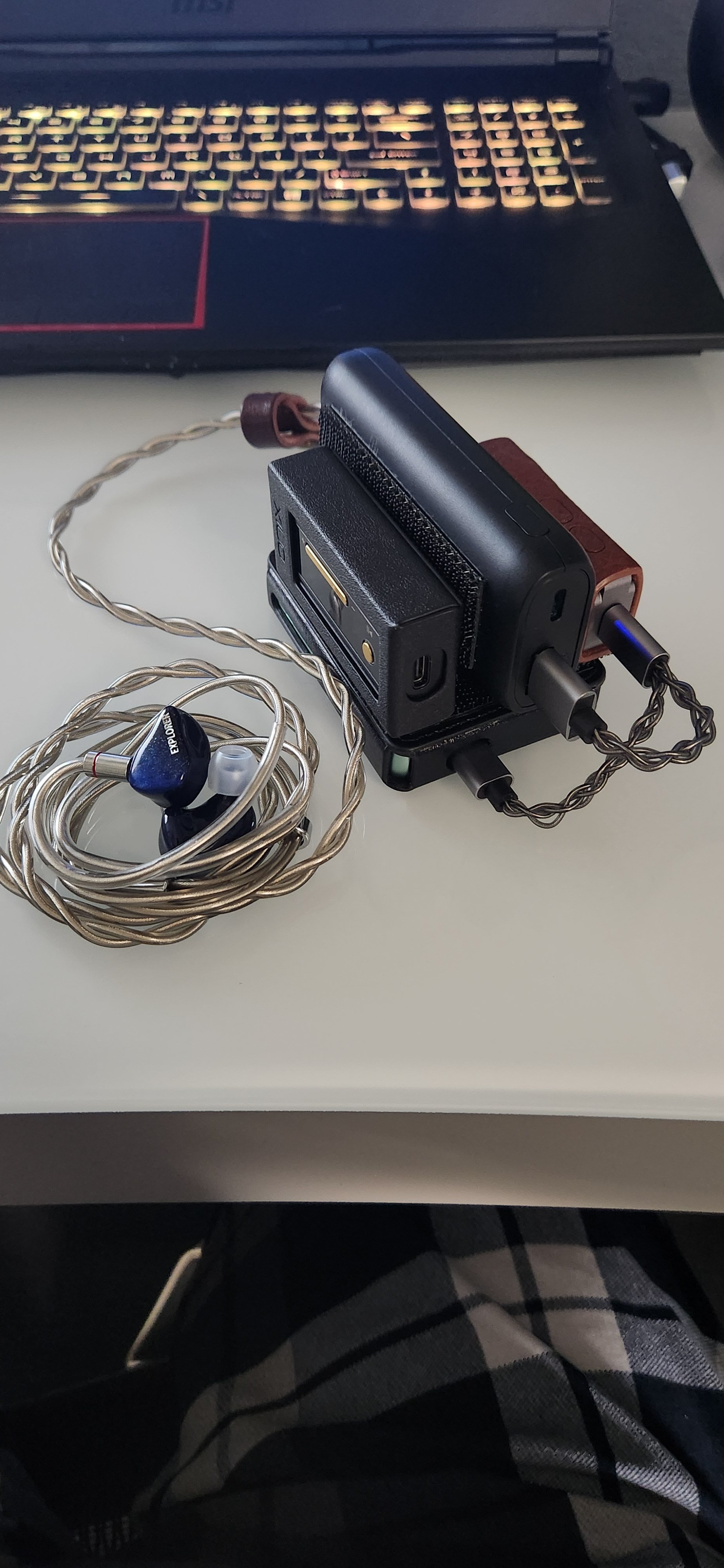 Pictures of Your Portable Rig (part XVI) | Page 1996 | Headphone ...