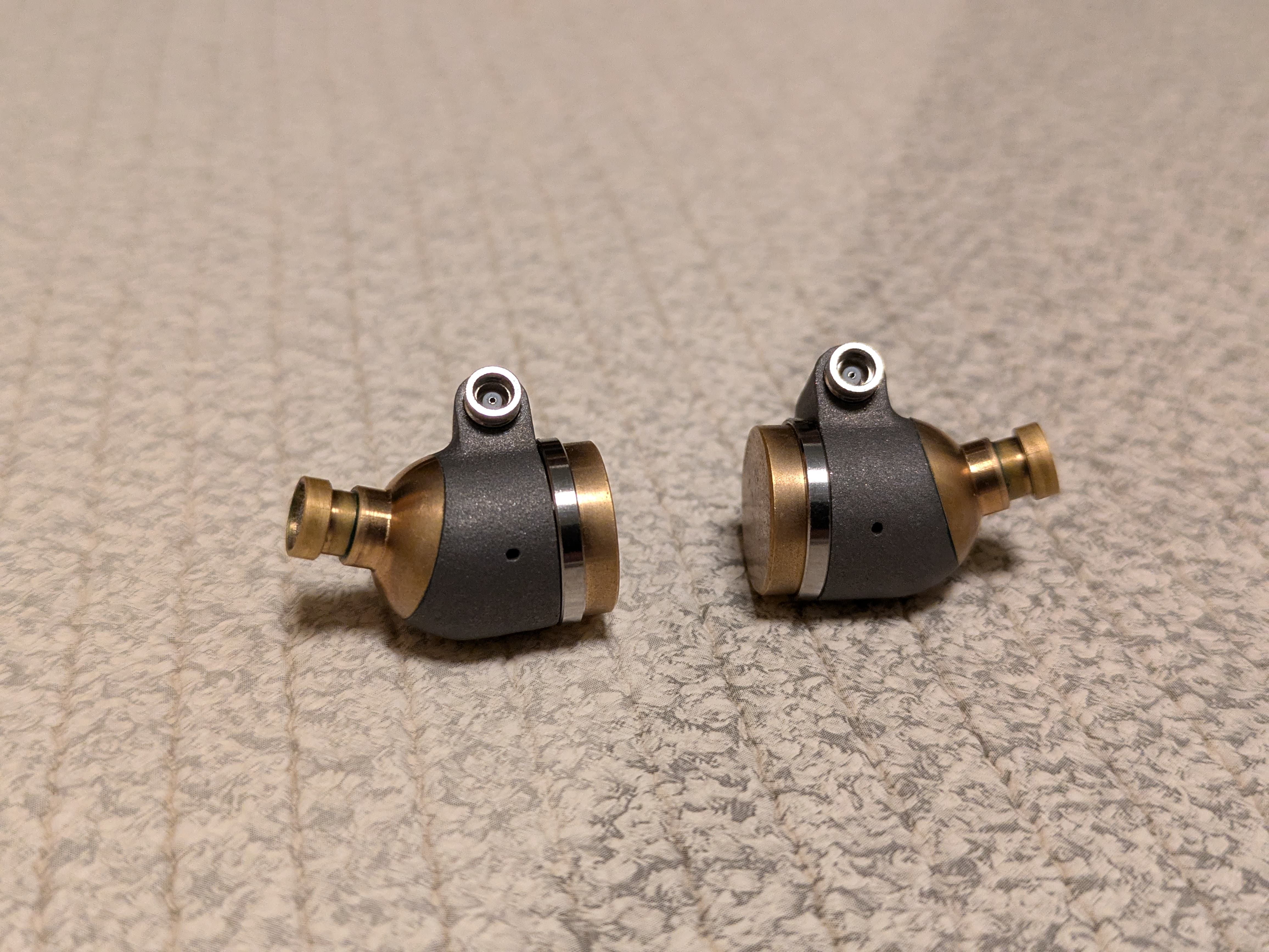 Closed: 634Ears Loak Prototype LP03 Brass (limited to 30 pairs ...