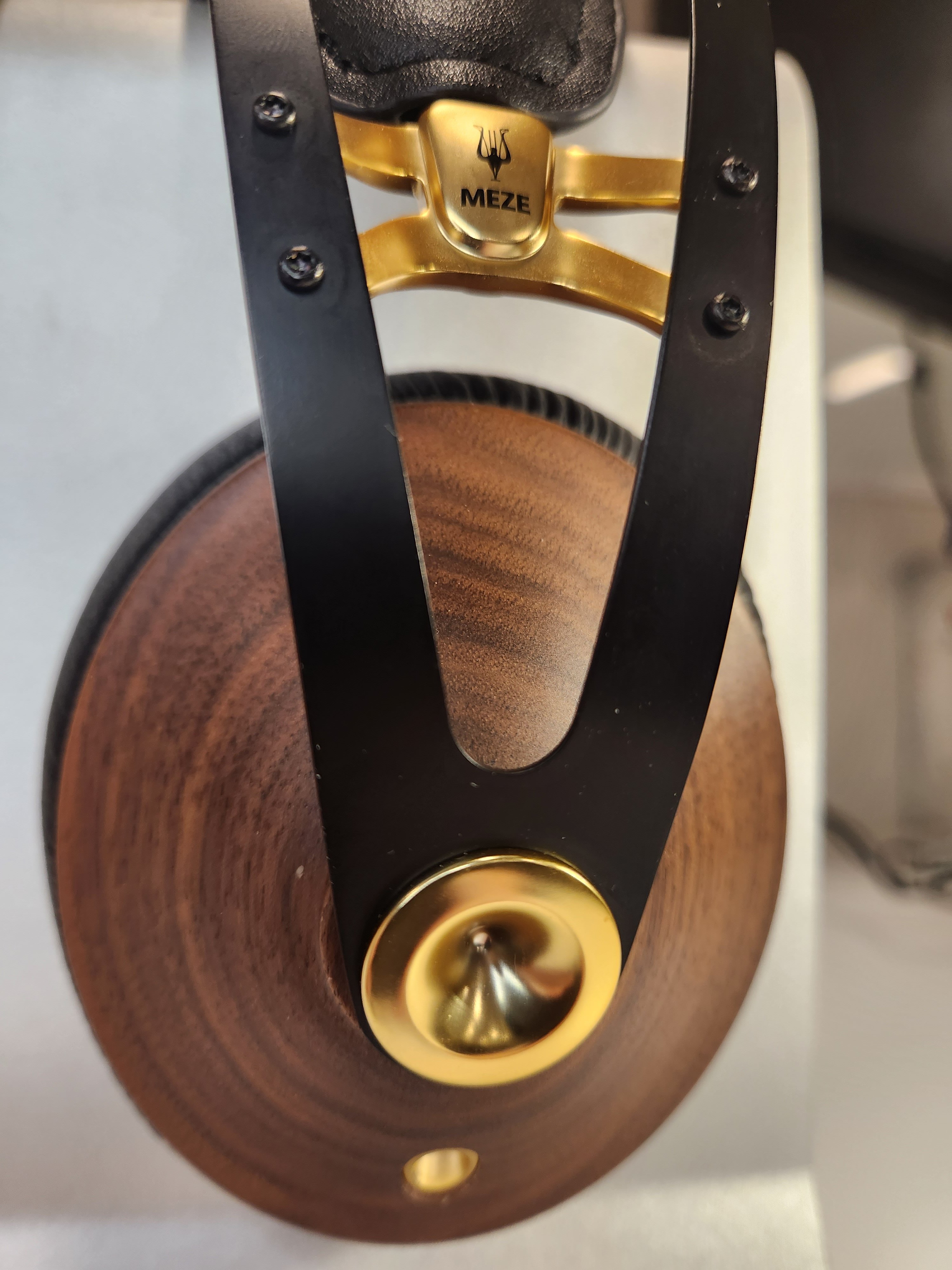 Closed: Meze 99 Classics | Headphone Reviews and Discussion - Head-Fi.org