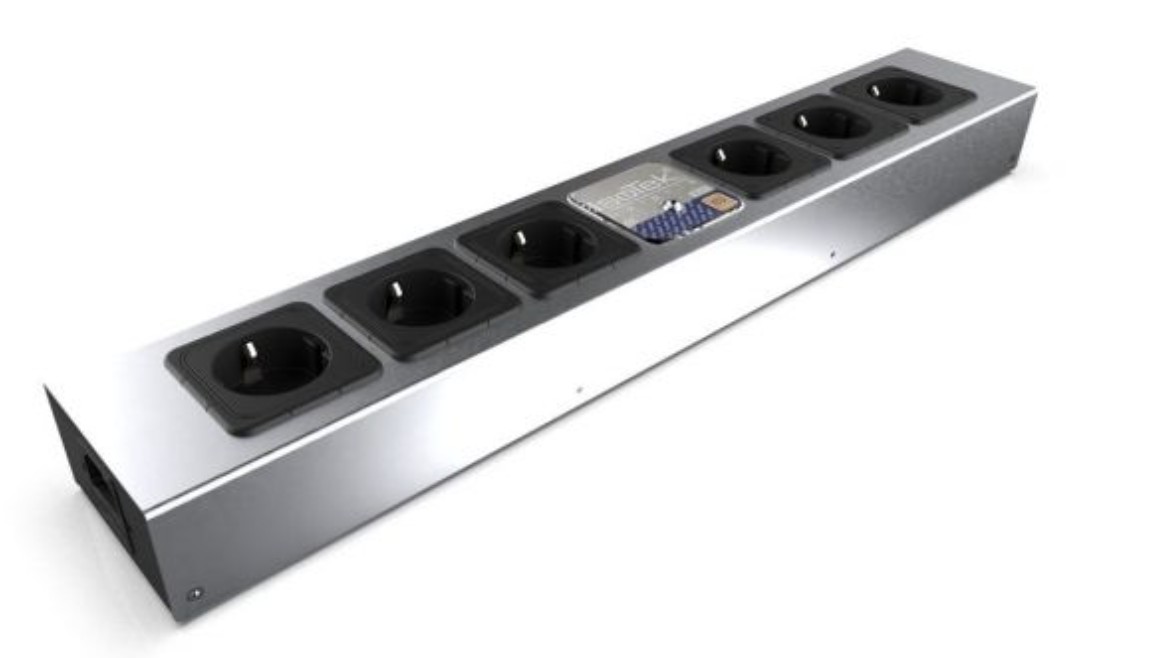 Sold: [PD] Isotek Polaris EVO3 netfilter / upgraded Isotek Premier ...