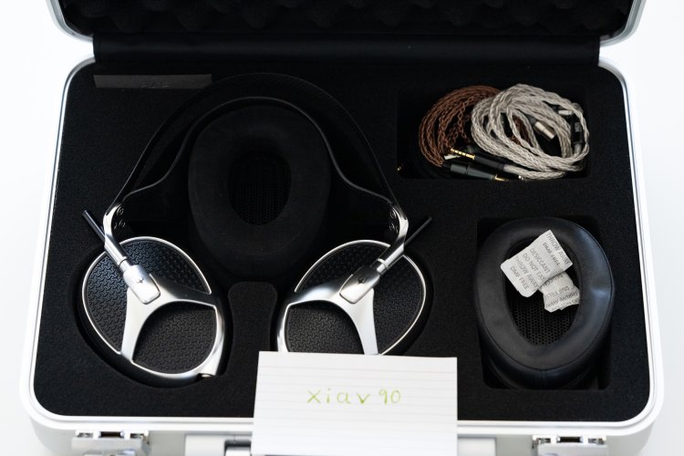Closed: Meze Elite + 4.4mm Silver and Copper Meze Cable + Angled ...