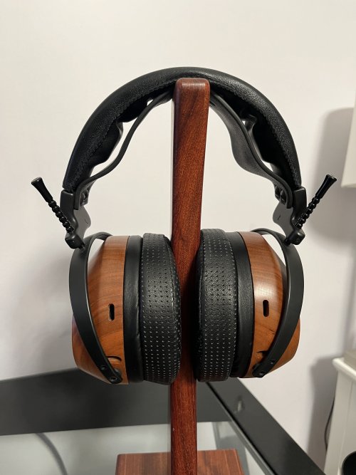 Sold: ZMF Atrium Closed + ZMF Wood Case + ZMF Salire | Headphone ...