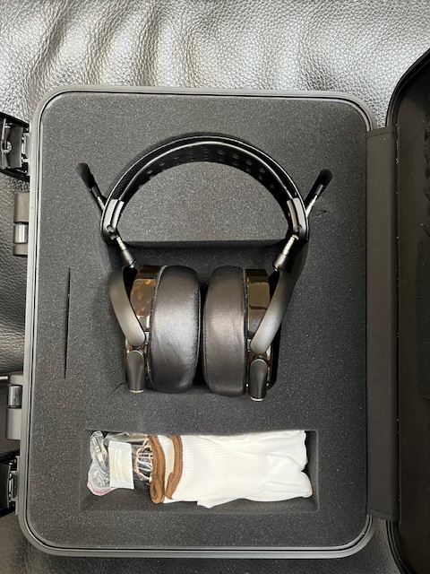 Sold: Audeze LCD5 | Headphone Reviews and Discussion - Head-Fi.org