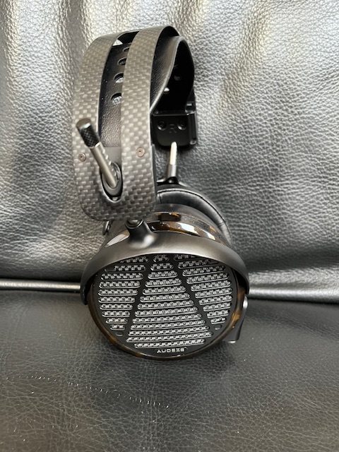 Sold: Audeze LCD5 | Headphone Reviews and Discussion - Head-Fi.org