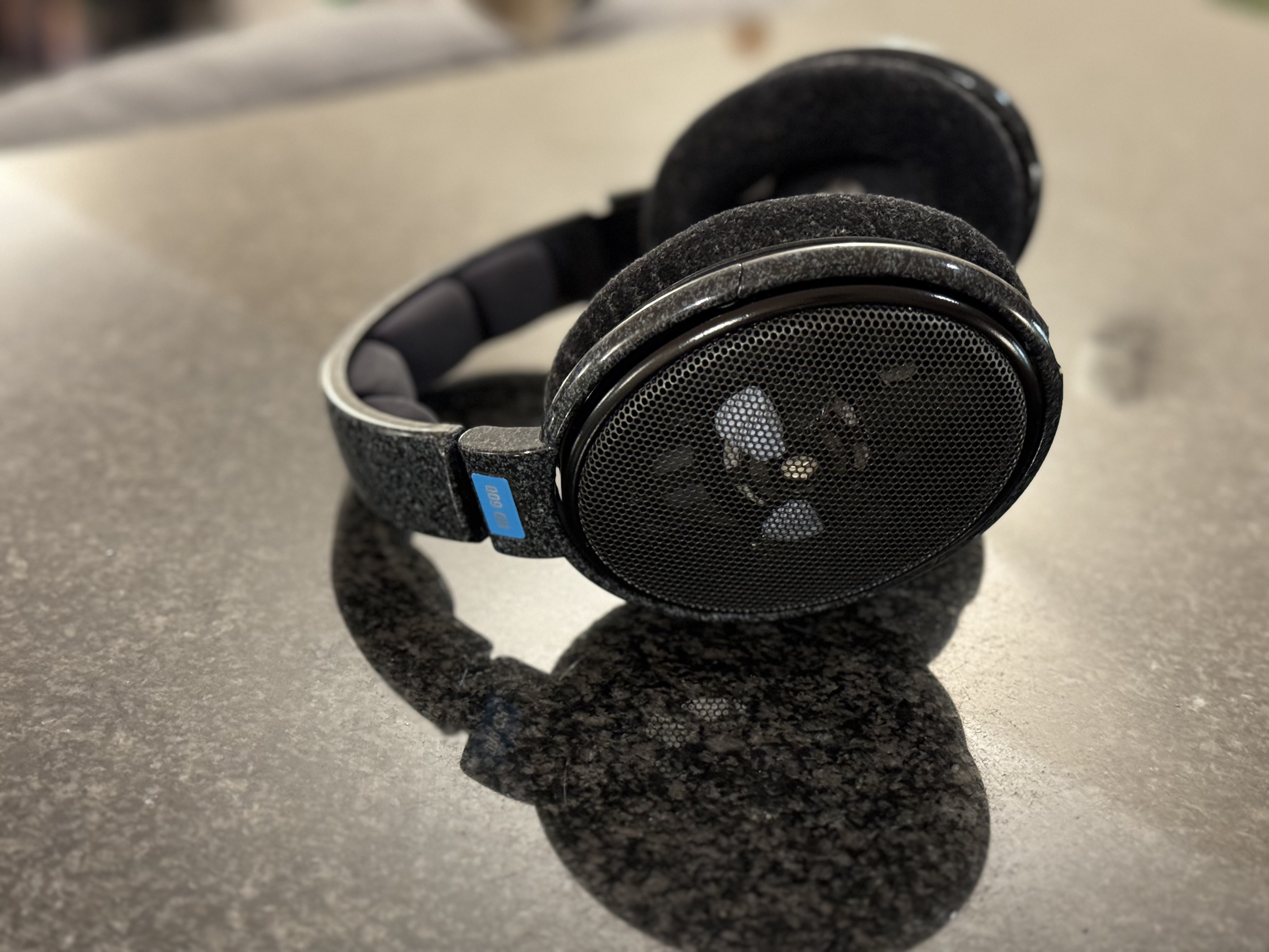 Closed: Modded Custom Sennheiser HD 600 Marble Black Silk Mass Loaded ...