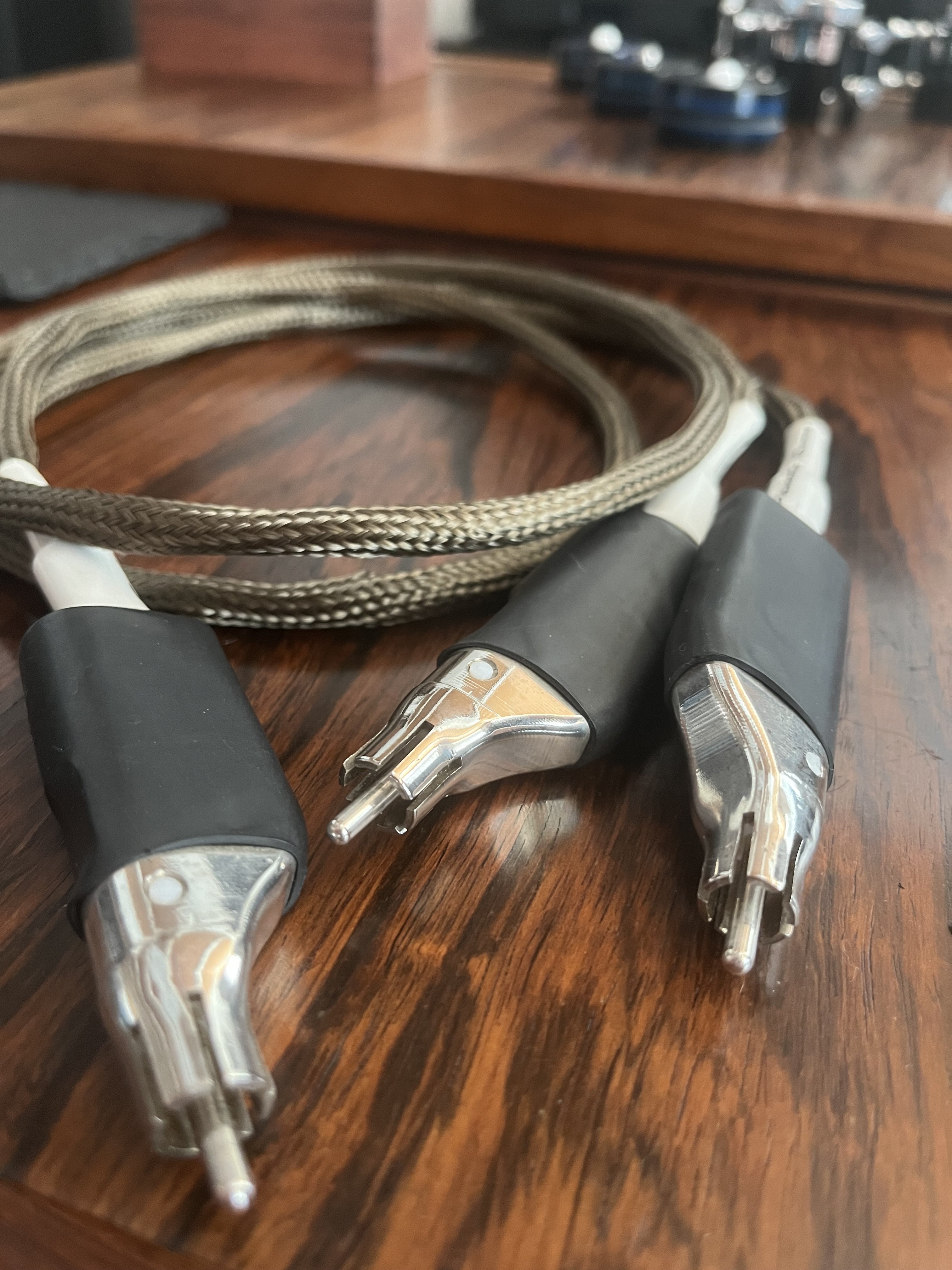 Closed: Sablon Panatela Reserva Bocchino | Headphone Reviews and ...