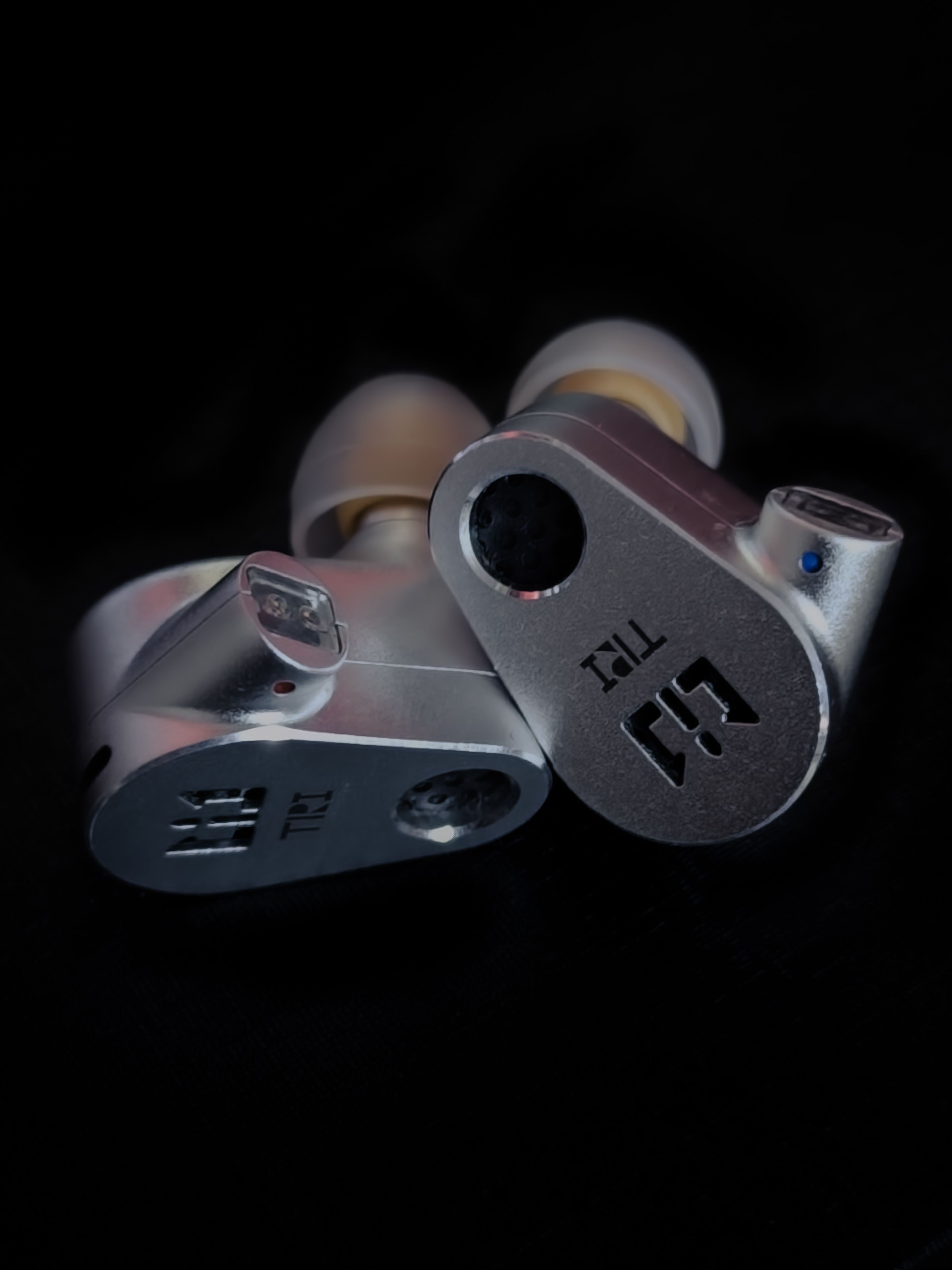 TRI DRACO 2DD: 6MM Ti + 8MM LCP Diaphragm - Reviews | Headphone Reviews ...