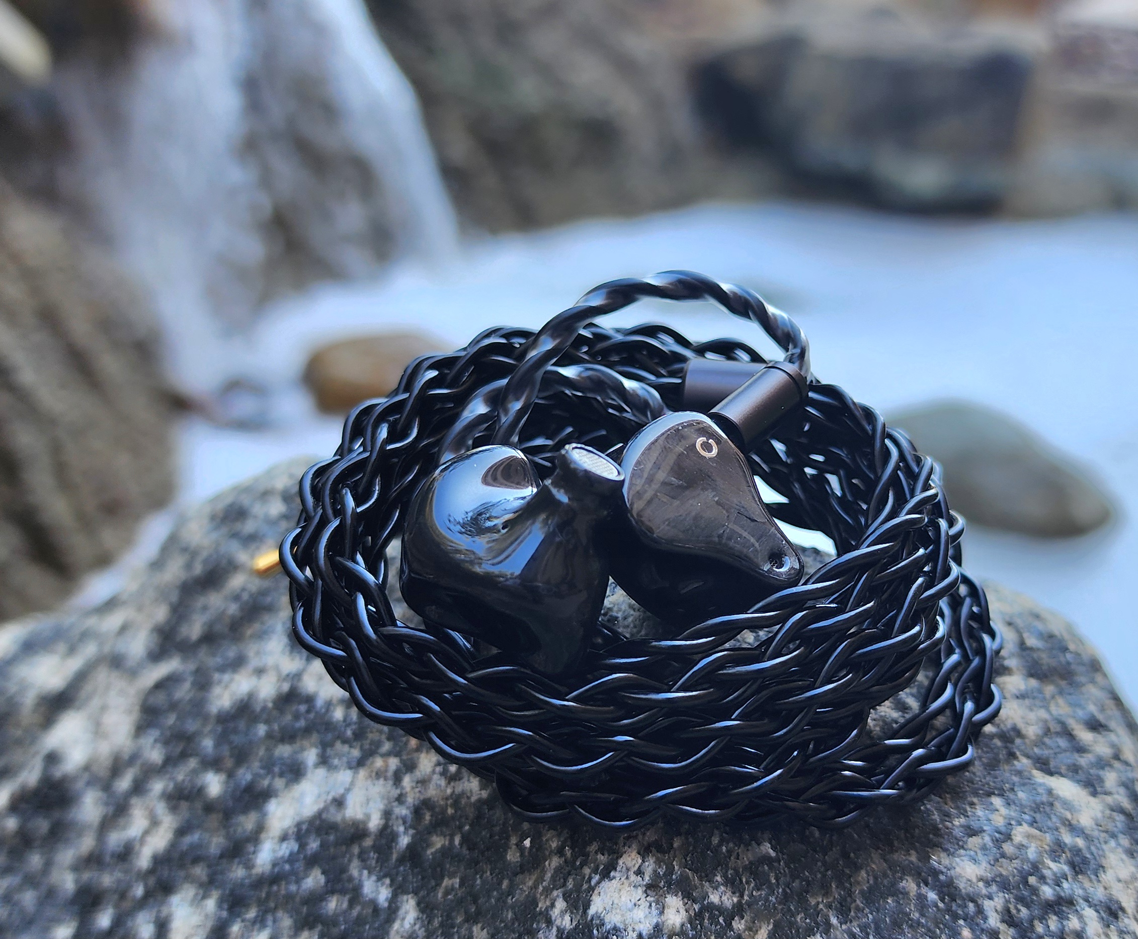 ORIVETI Lowmaster - 2BA+1DD Hybrid IEM | Headphone Reviews and ...