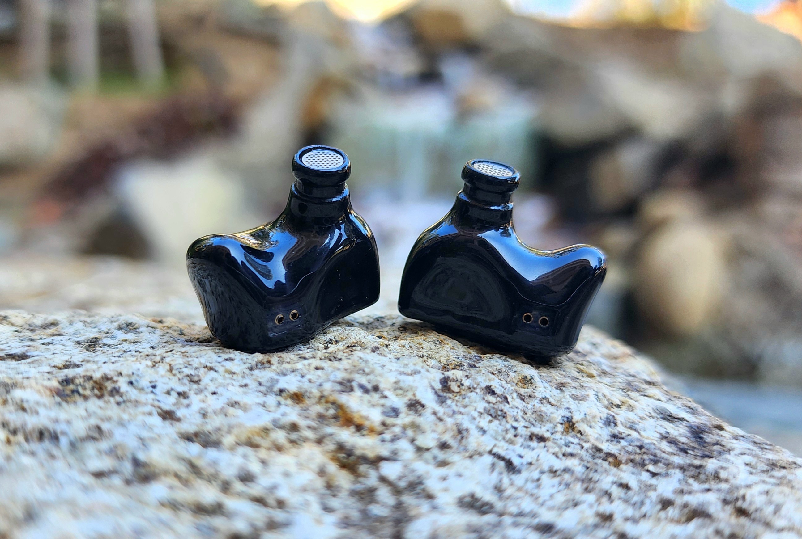ORIVETI Lowmaster - 2BA+1DD Hybrid IEM | Headphone Reviews and ...