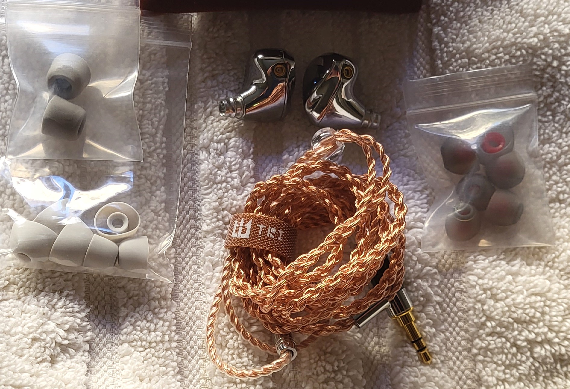 Sold: TRI i3 Tribrid With Planar, DD & BA Drivers, OG / Best Version ...